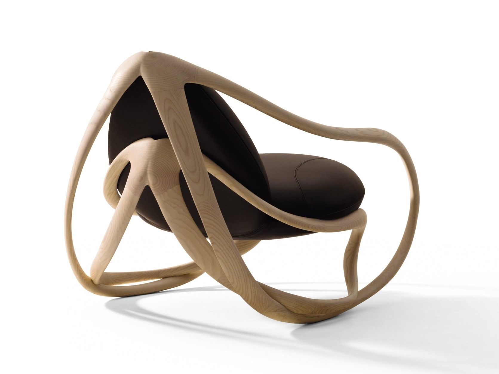 MOVE Rocking armchair By Giorgetti | design Rossella Pugliatti