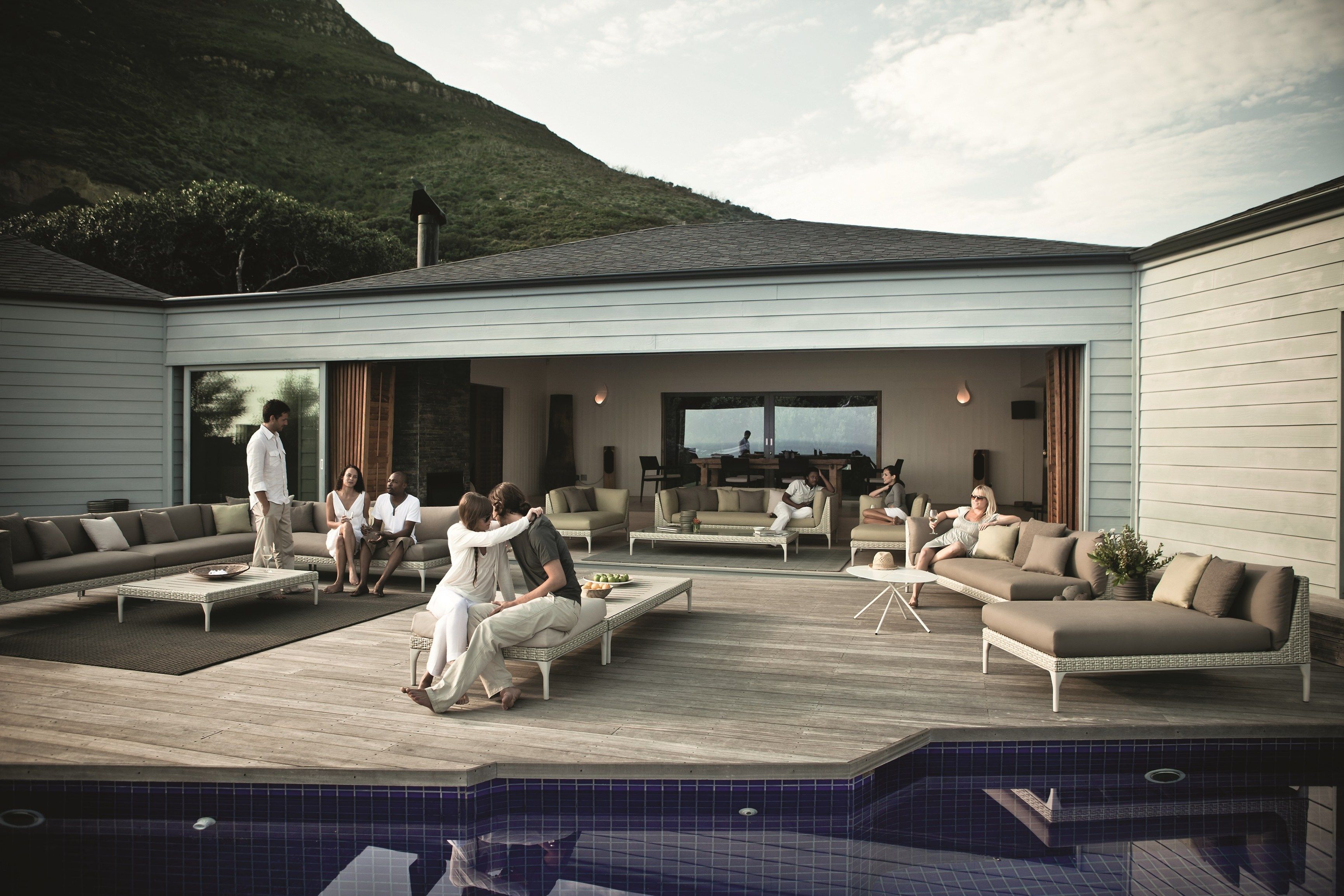 MU | Sofá By Dedon design Toan Nguyen