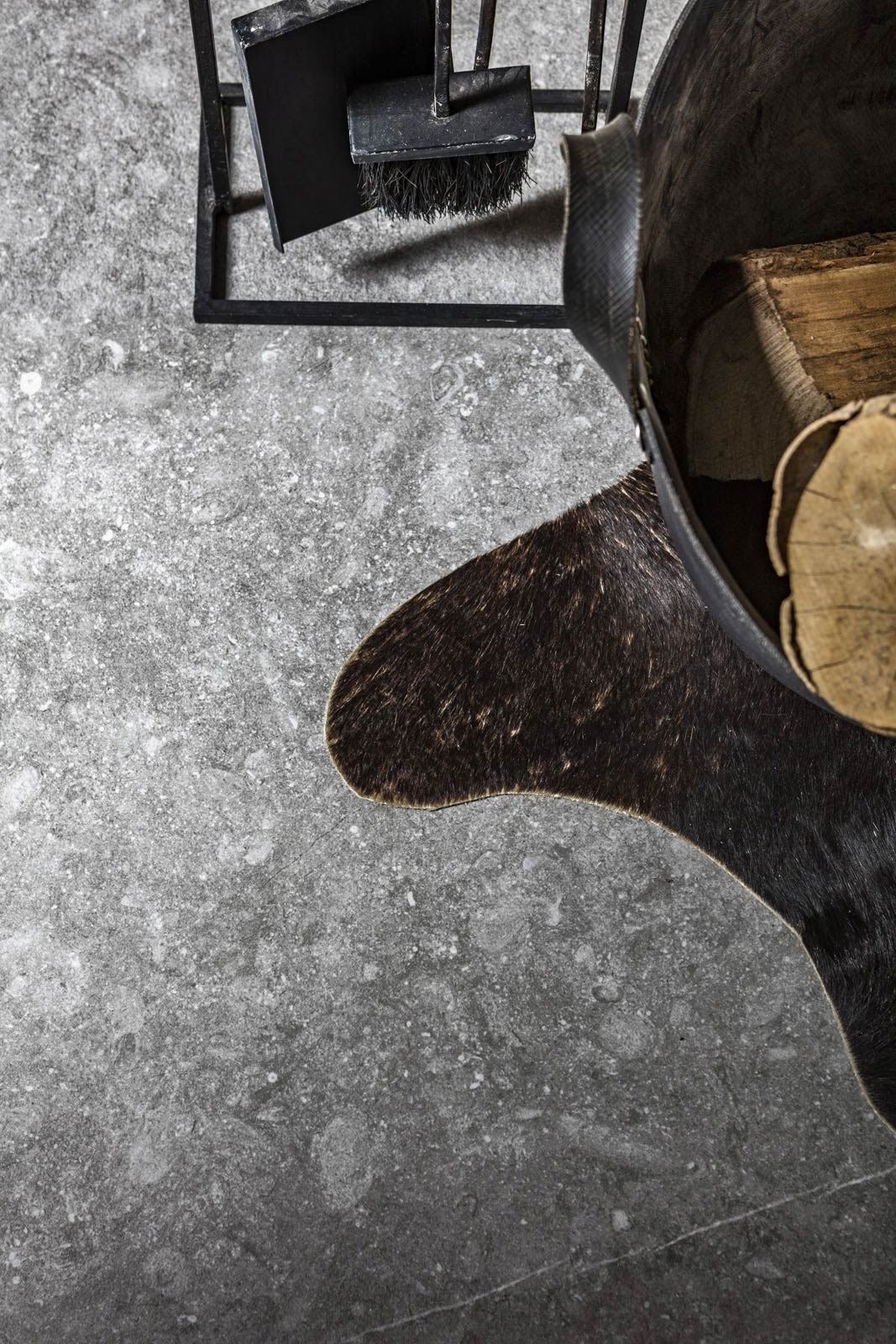 Indoor/outdoor full-body porcelain stoneware wall/floor tiles MYSTONE ...