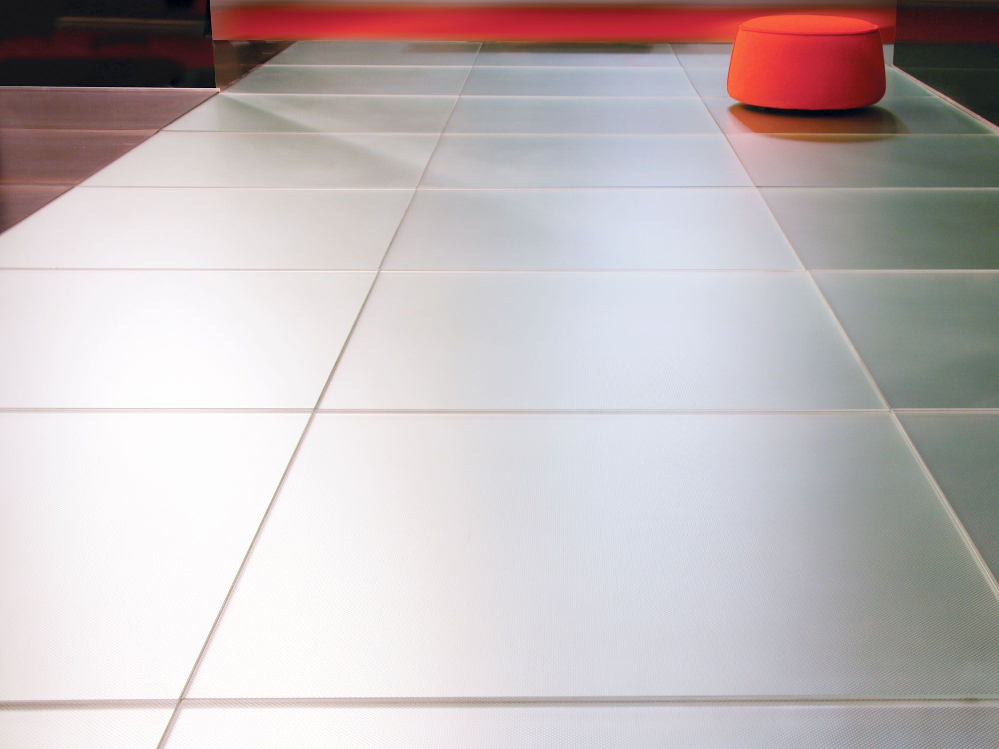 MADRAS® PIXEL FLOORING Anti-slip glass By Madras®