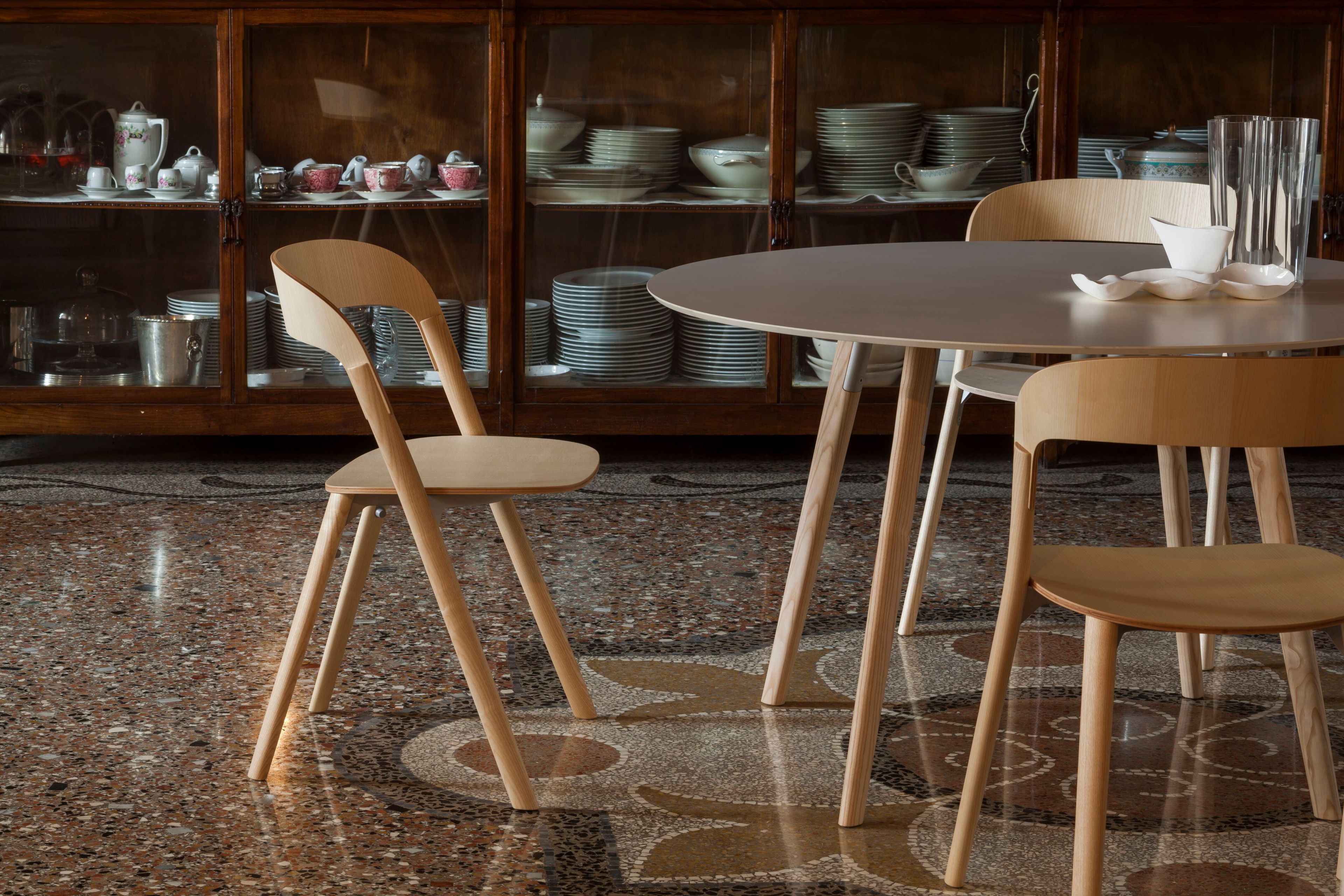 PILA Stackable multi-layer wood chair By Magis | design Ronan & Erwan ...