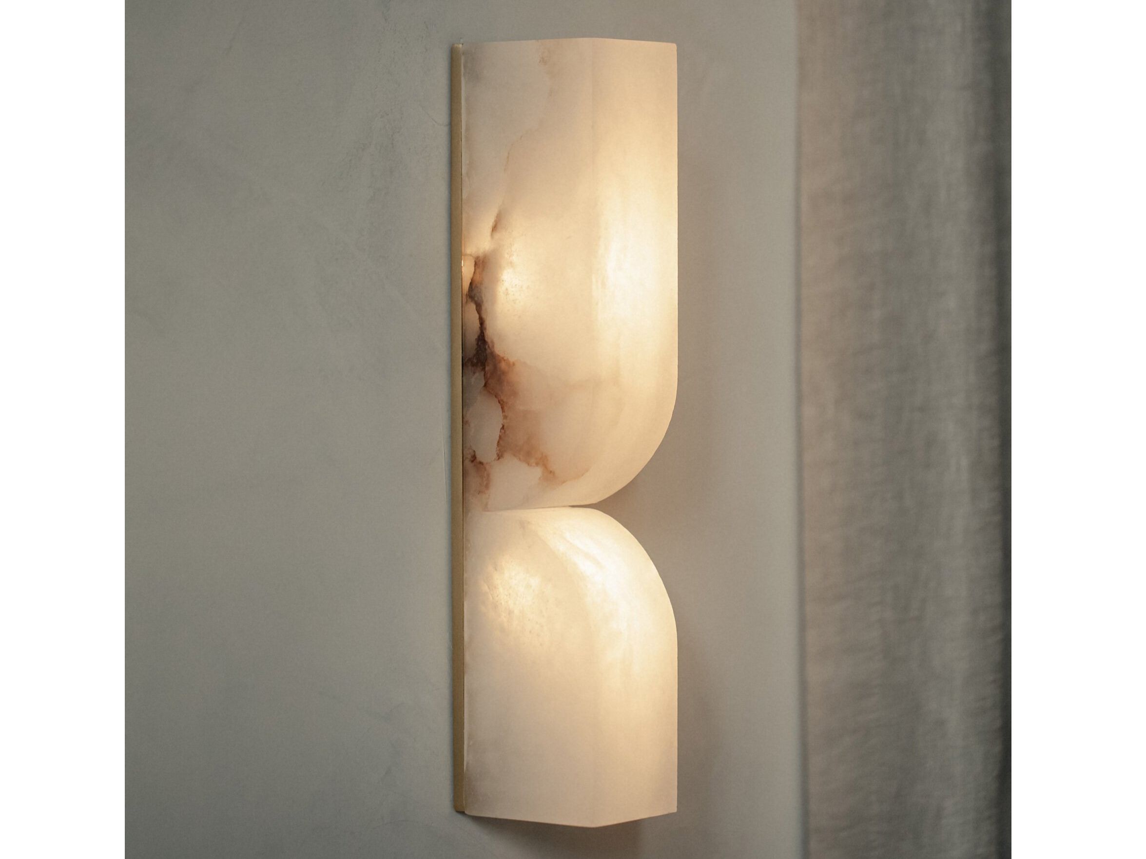 LABRA Wall lamp By Matthew McCormick