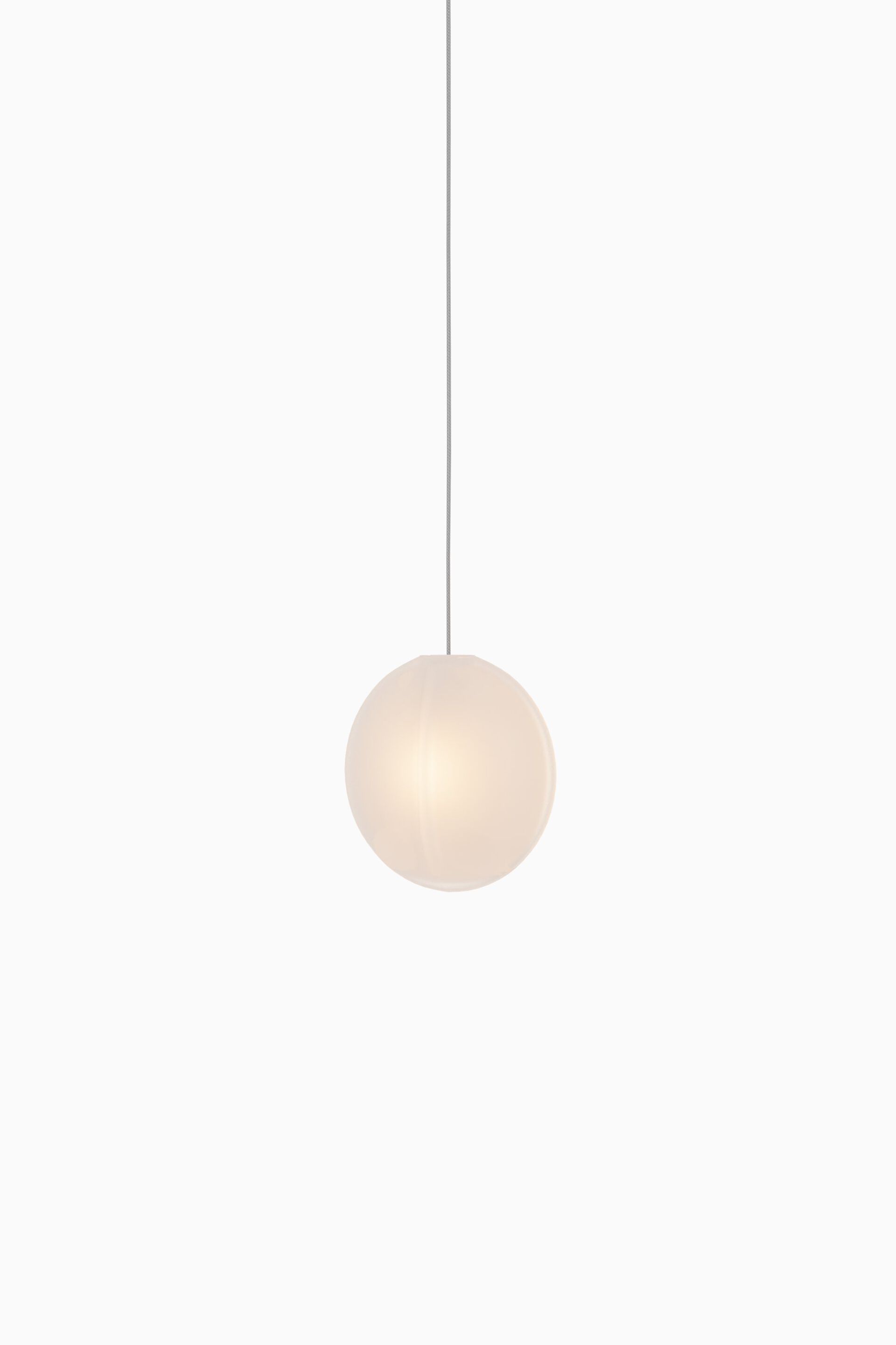 OVA Pendant lamp By Matthew McCormick
