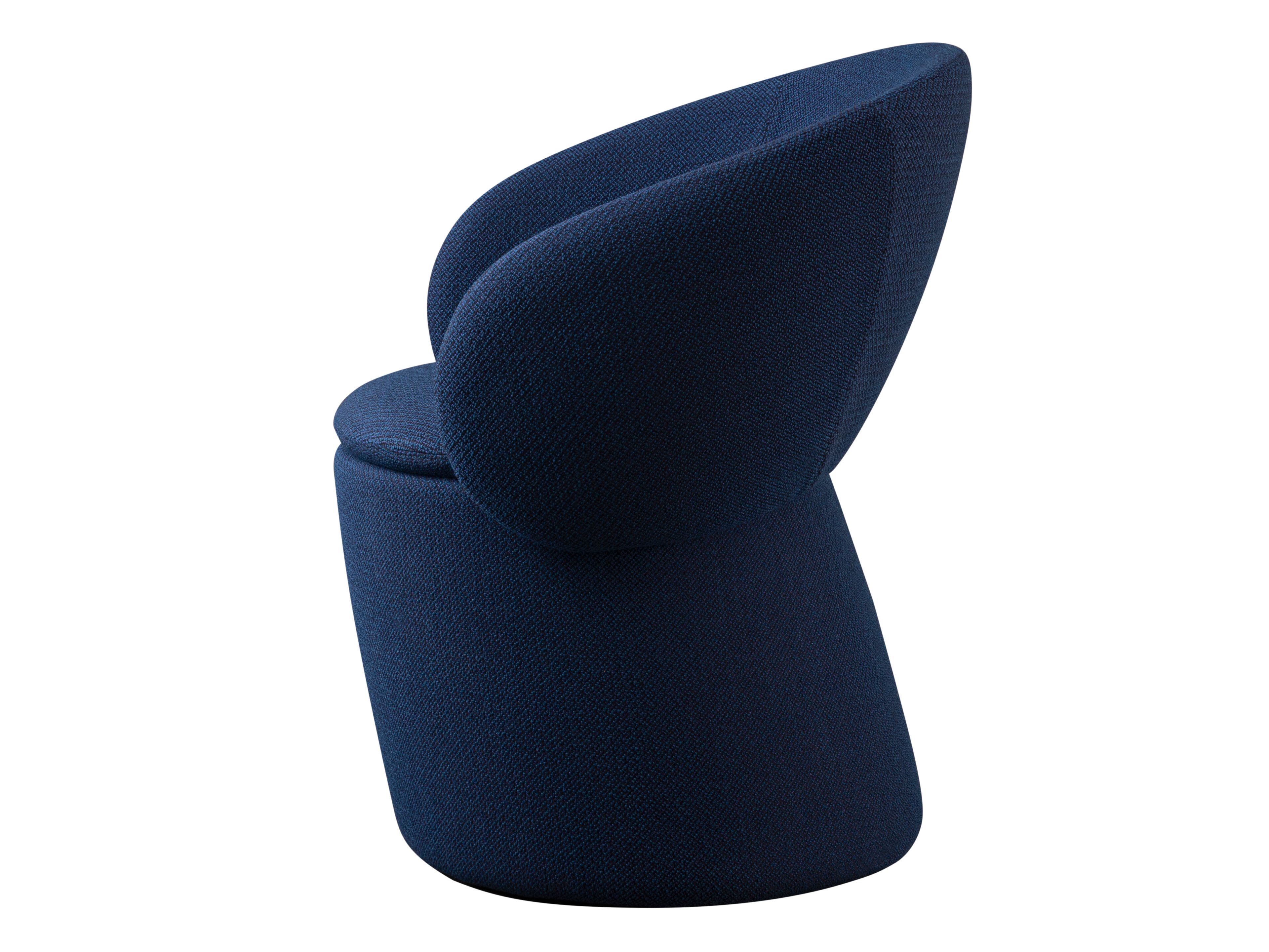 NEBULA MONACA Fabric easy chair with armrests By Miniforms | design E-ggs