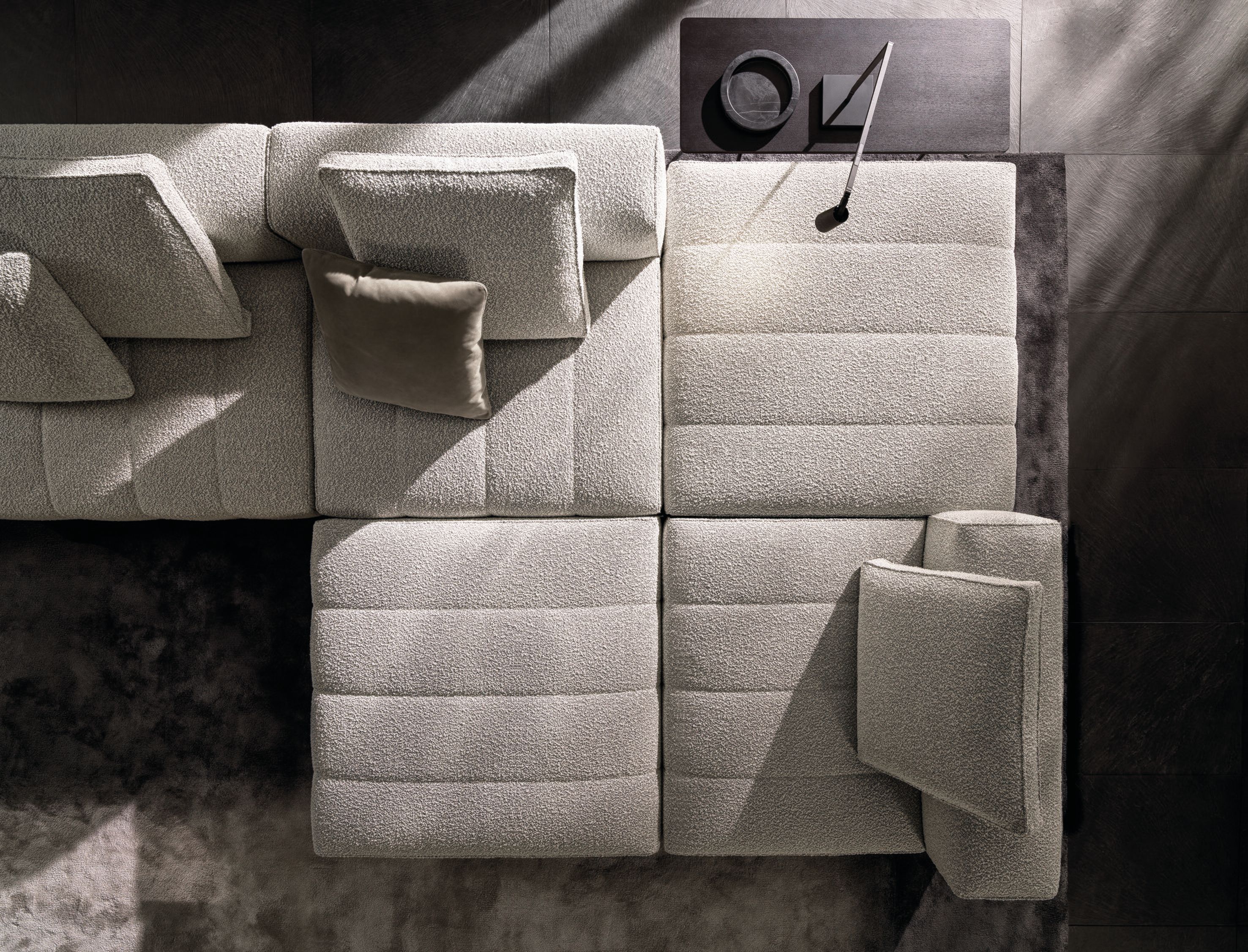 GOODMAN Sofa By Minotti | design Rodolfo Dordoni