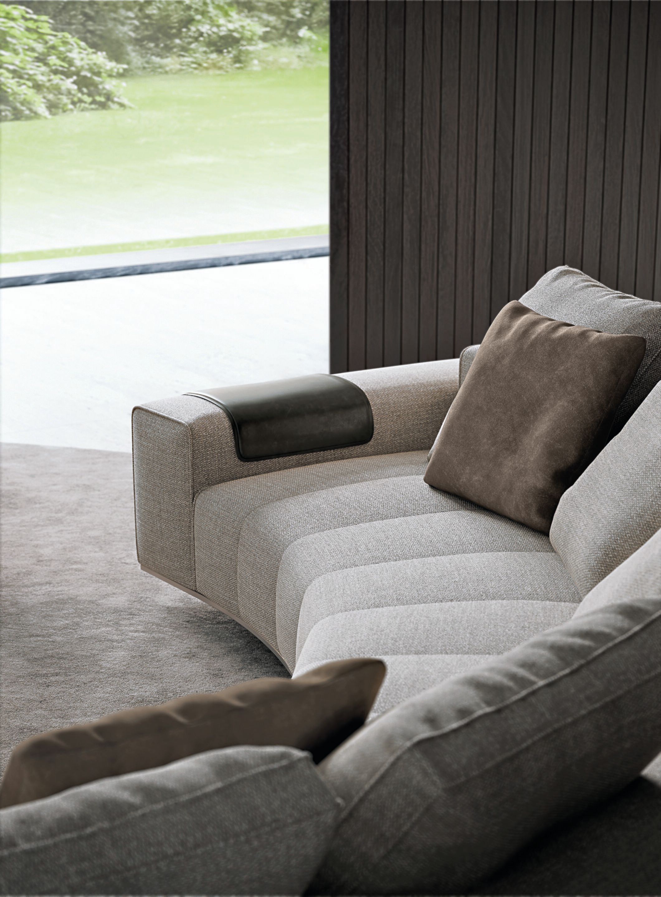GOODMAN Sofa By Minotti | design Rodolfo Dordoni