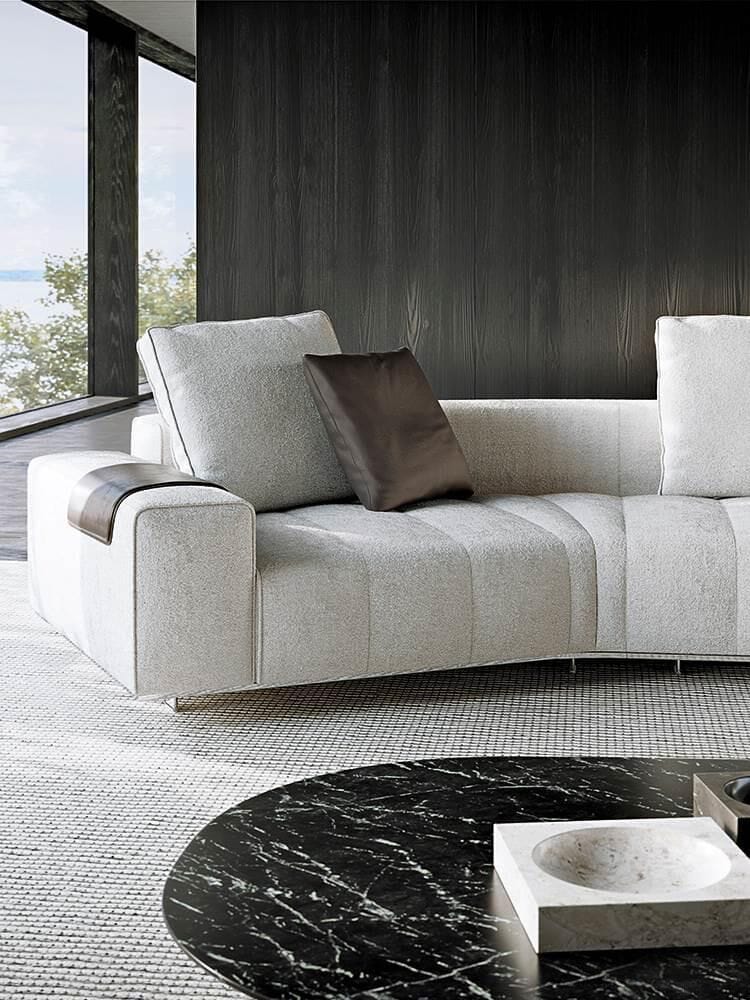GOODMAN Sofa By Minotti | design Rodolfo Dordoni