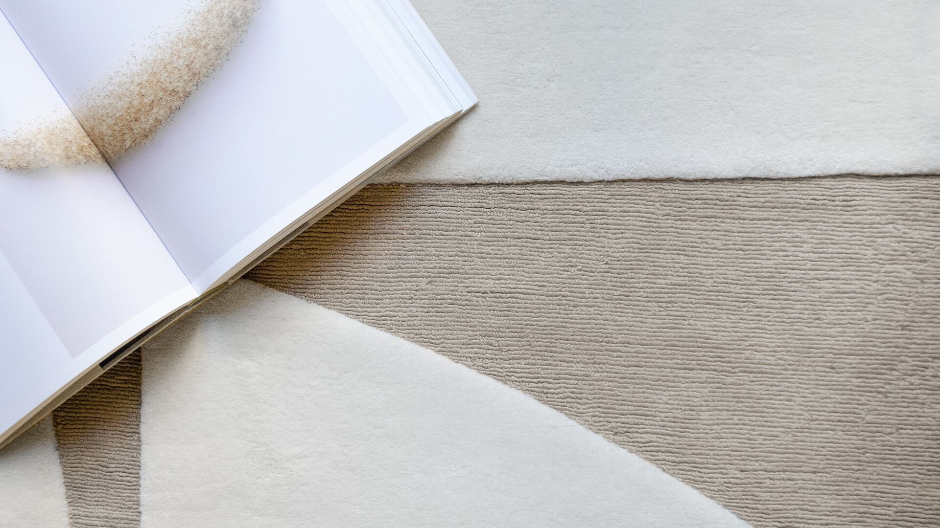 ATLAS AT03 SAND Rug By Mohebban