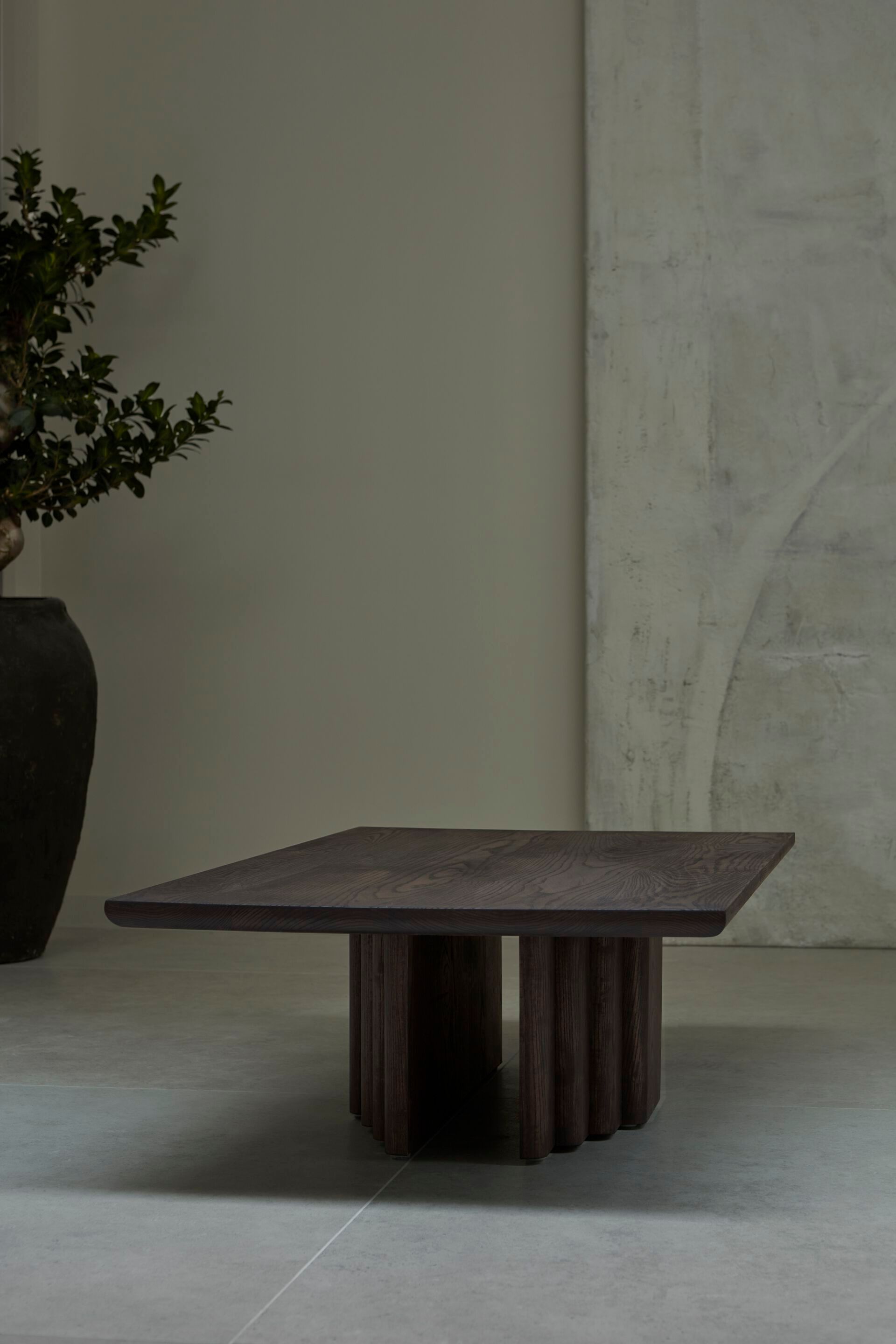 CUNIC Coffee table By Mokko