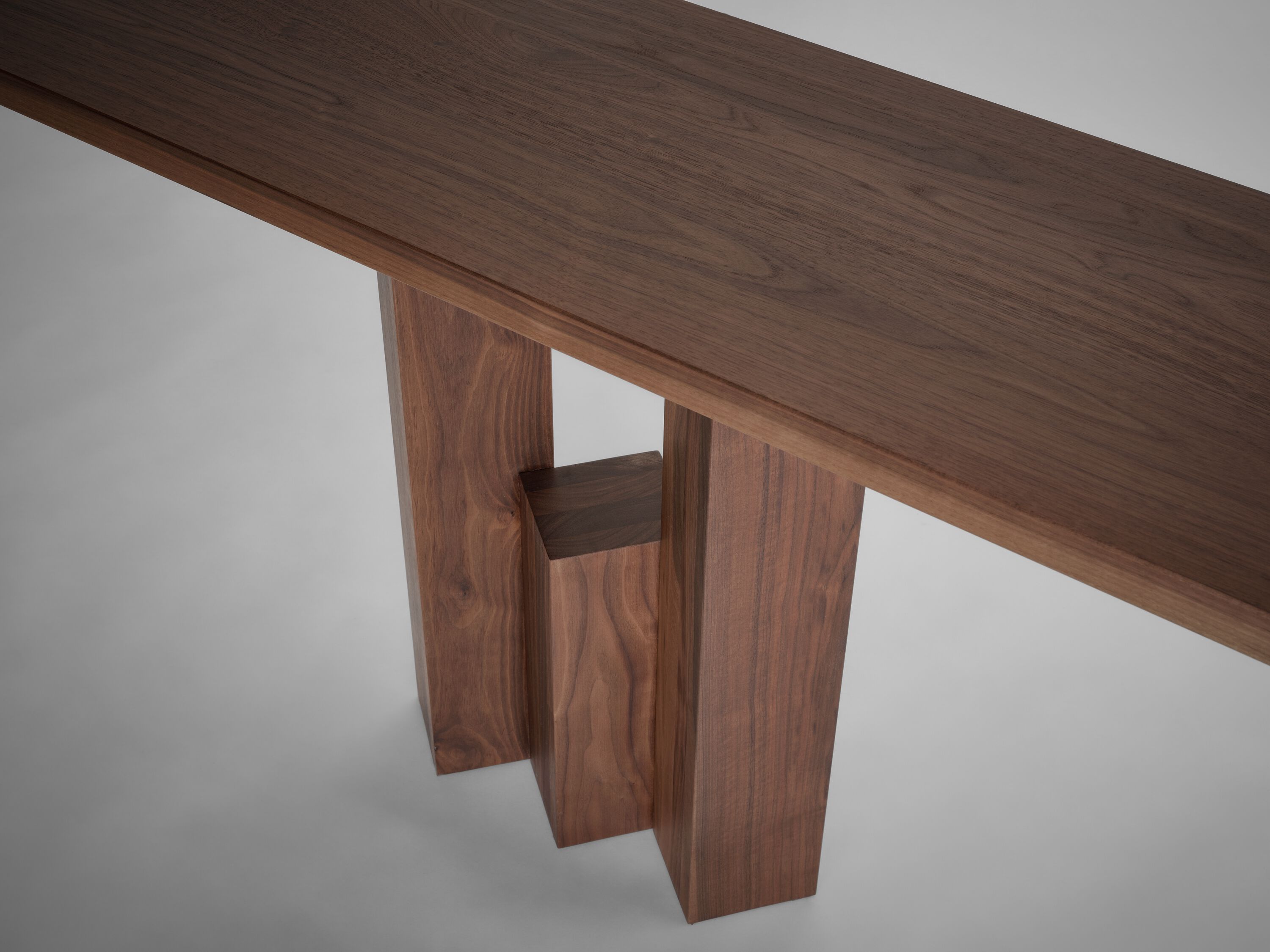FENESTRA Console table By Mokko