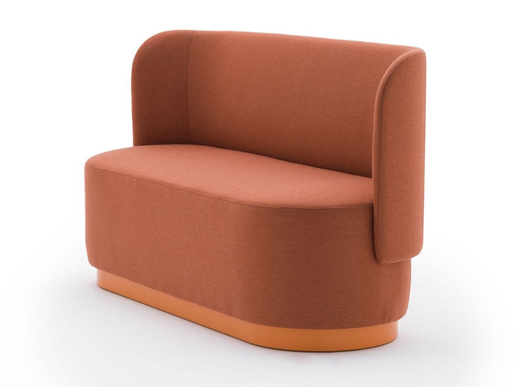 TABLET 5253 Sofa By Montbel