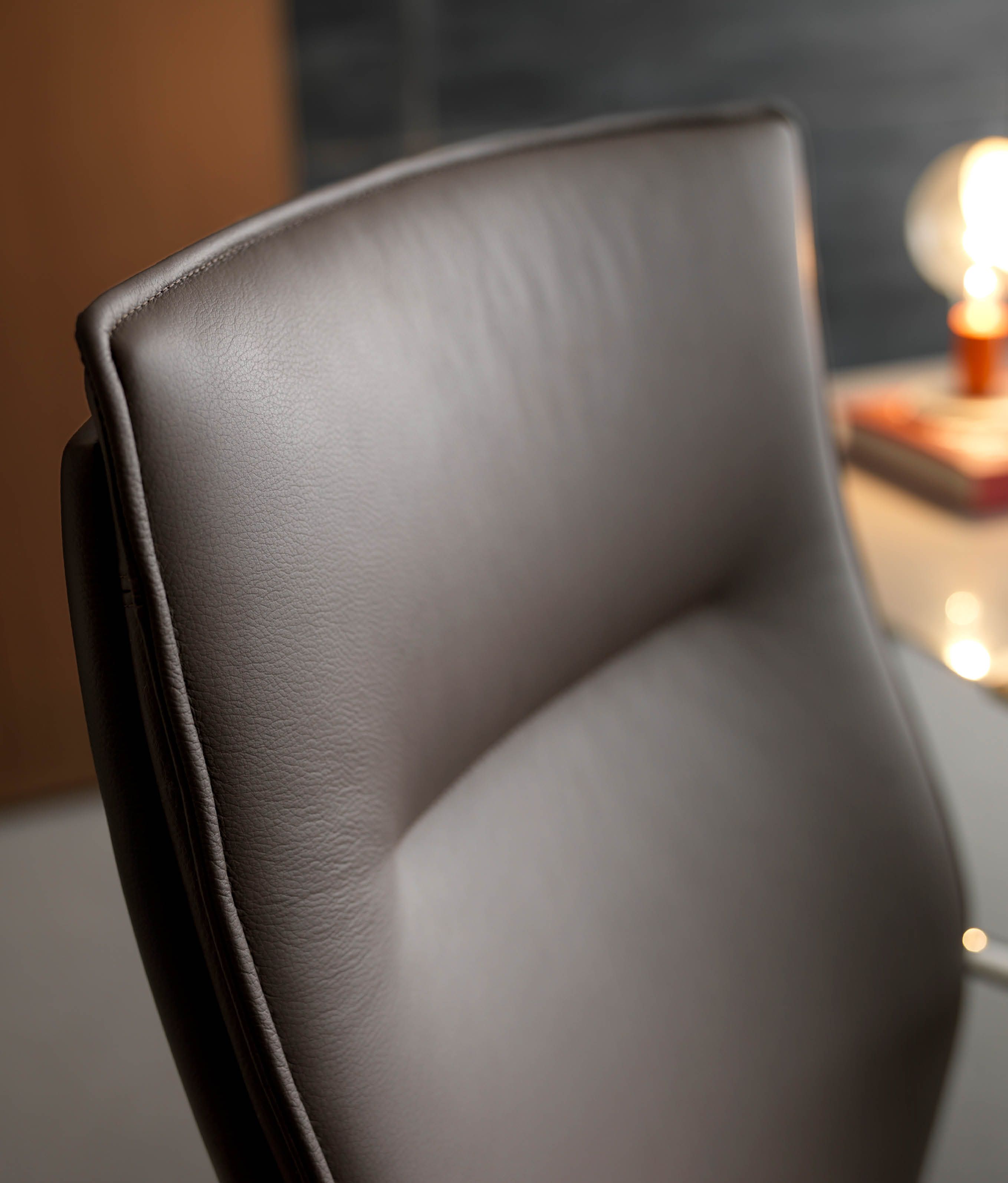 MAYBE | Executive chair By Quinti Sedute