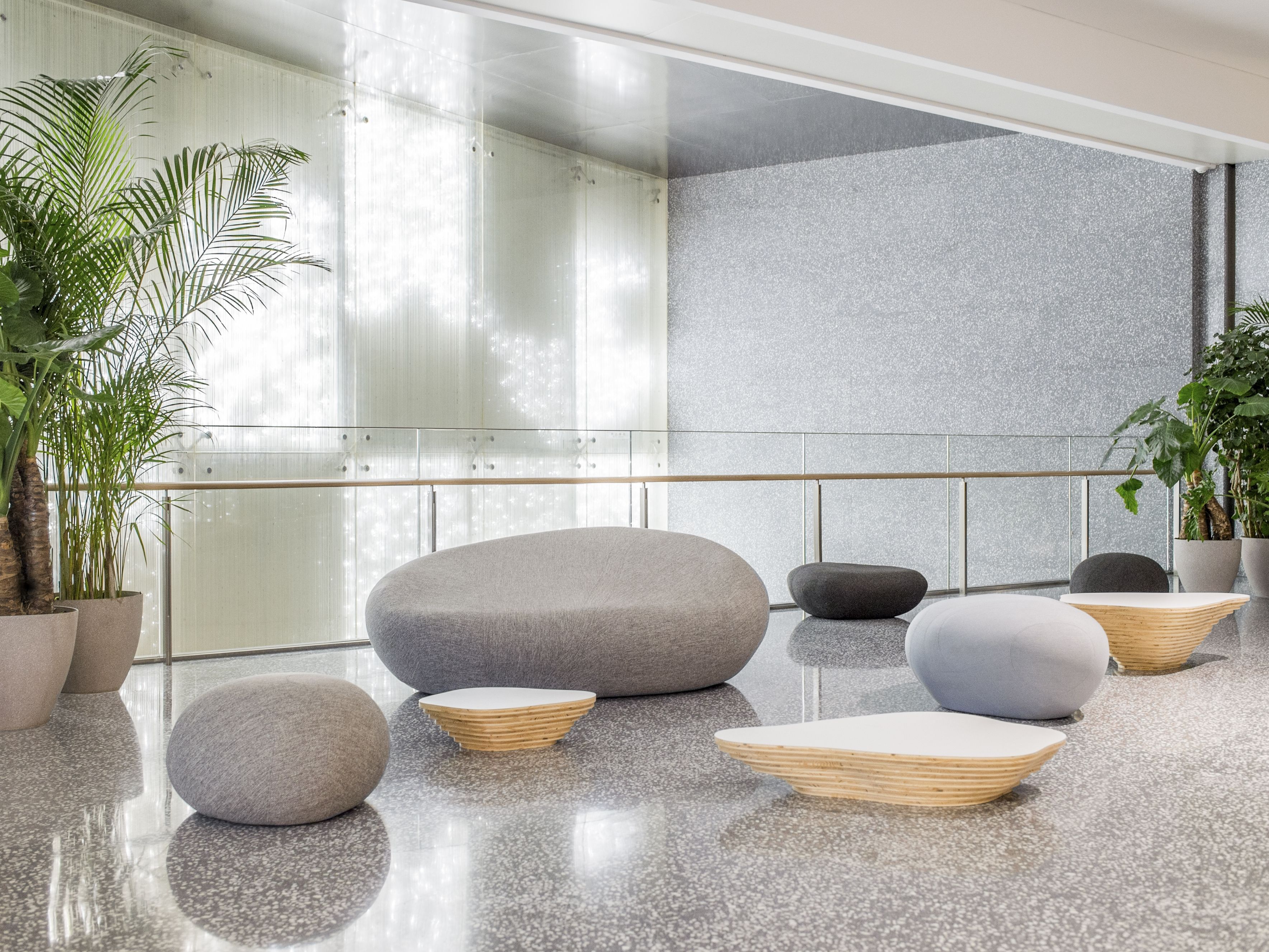 Garden pouf NÉOLIVINGSTONES By smarin design Stéphanie Marin