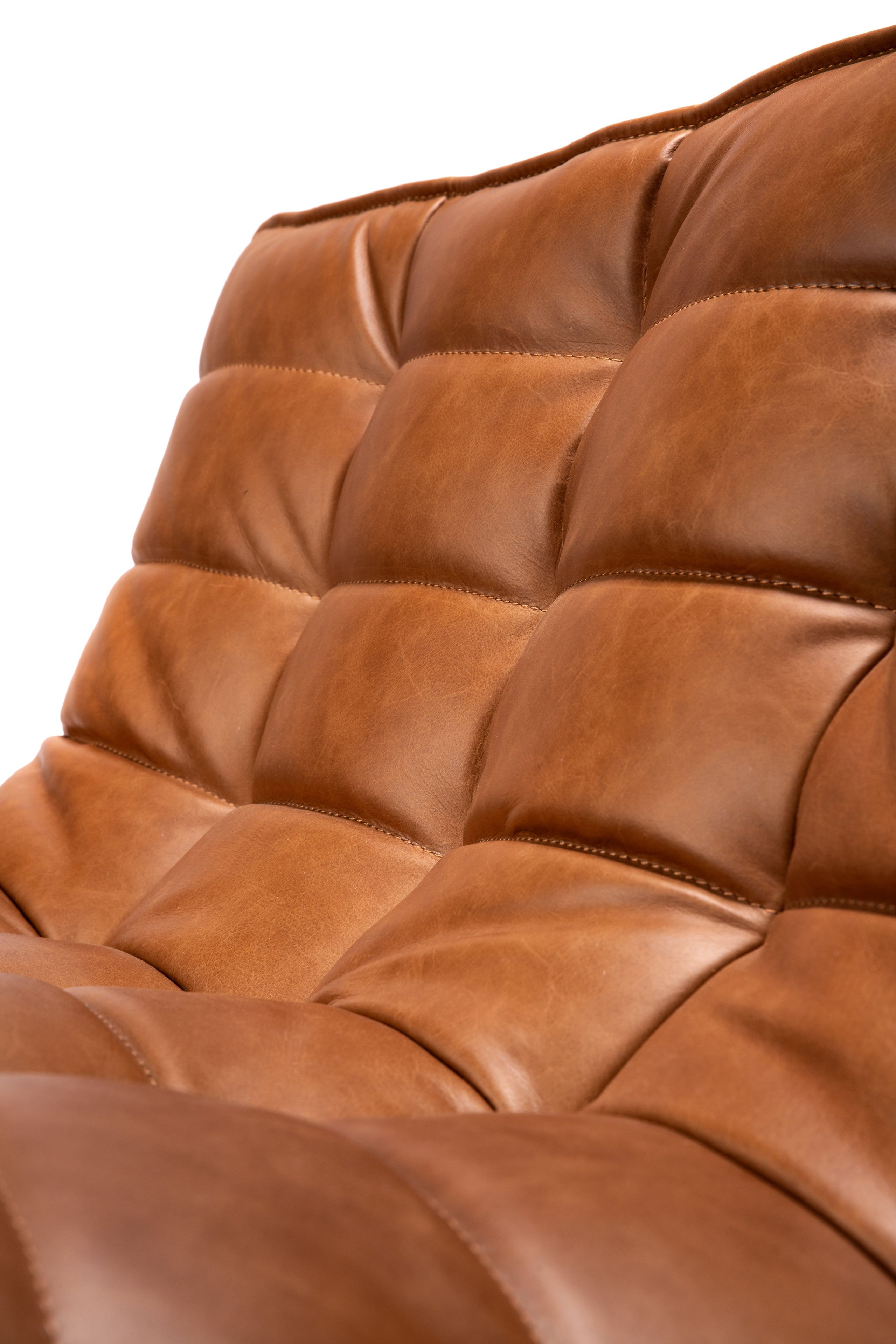 N701 3 seater leather sofa By Ethnicraft | design Jacques Deneef