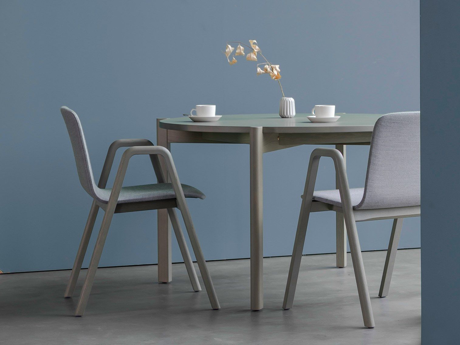 NAKU Round wooden dining table By Inno | design Harri Korhonen