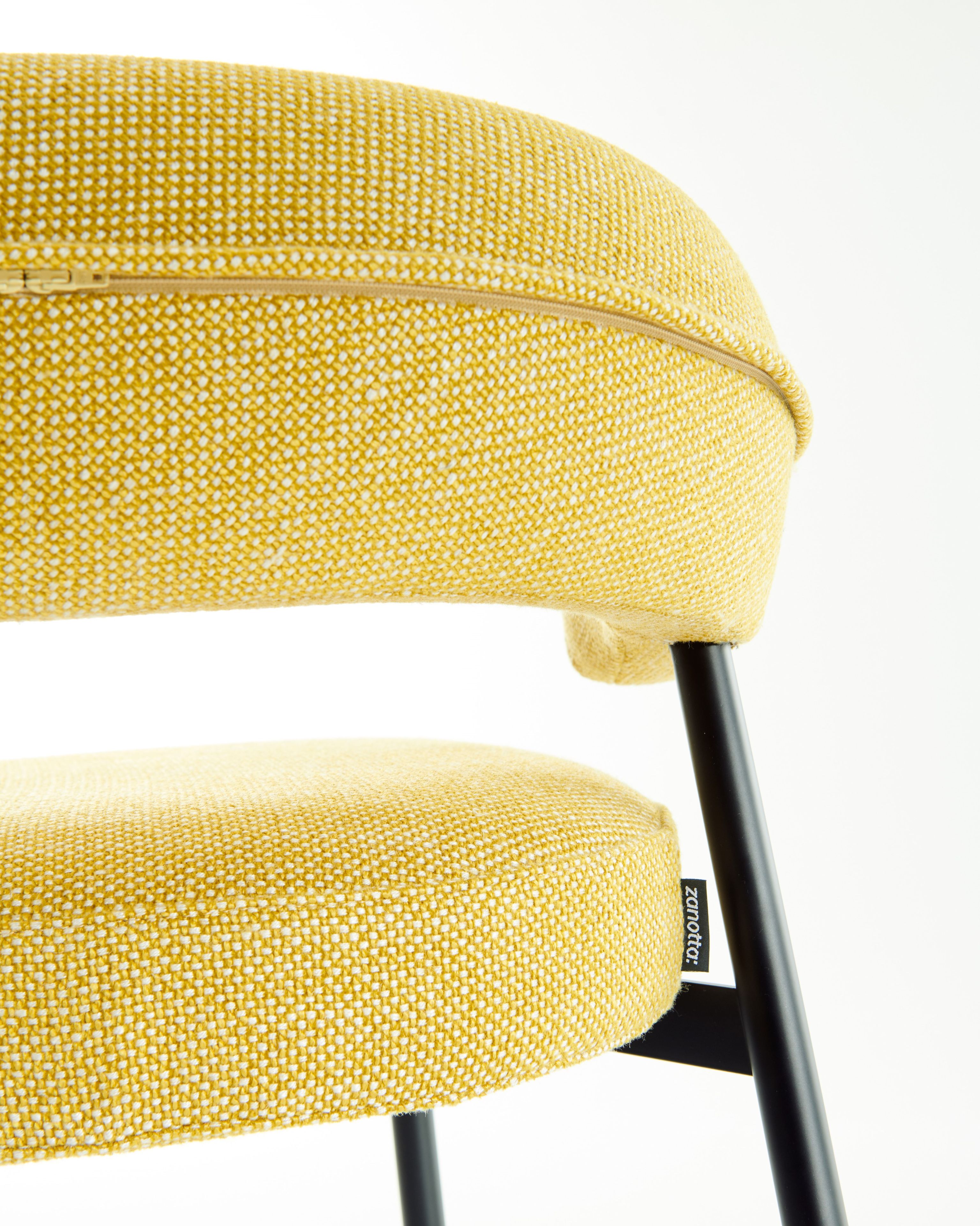 NENA Stool By Zanotta | design Lanzavecchia + Wai