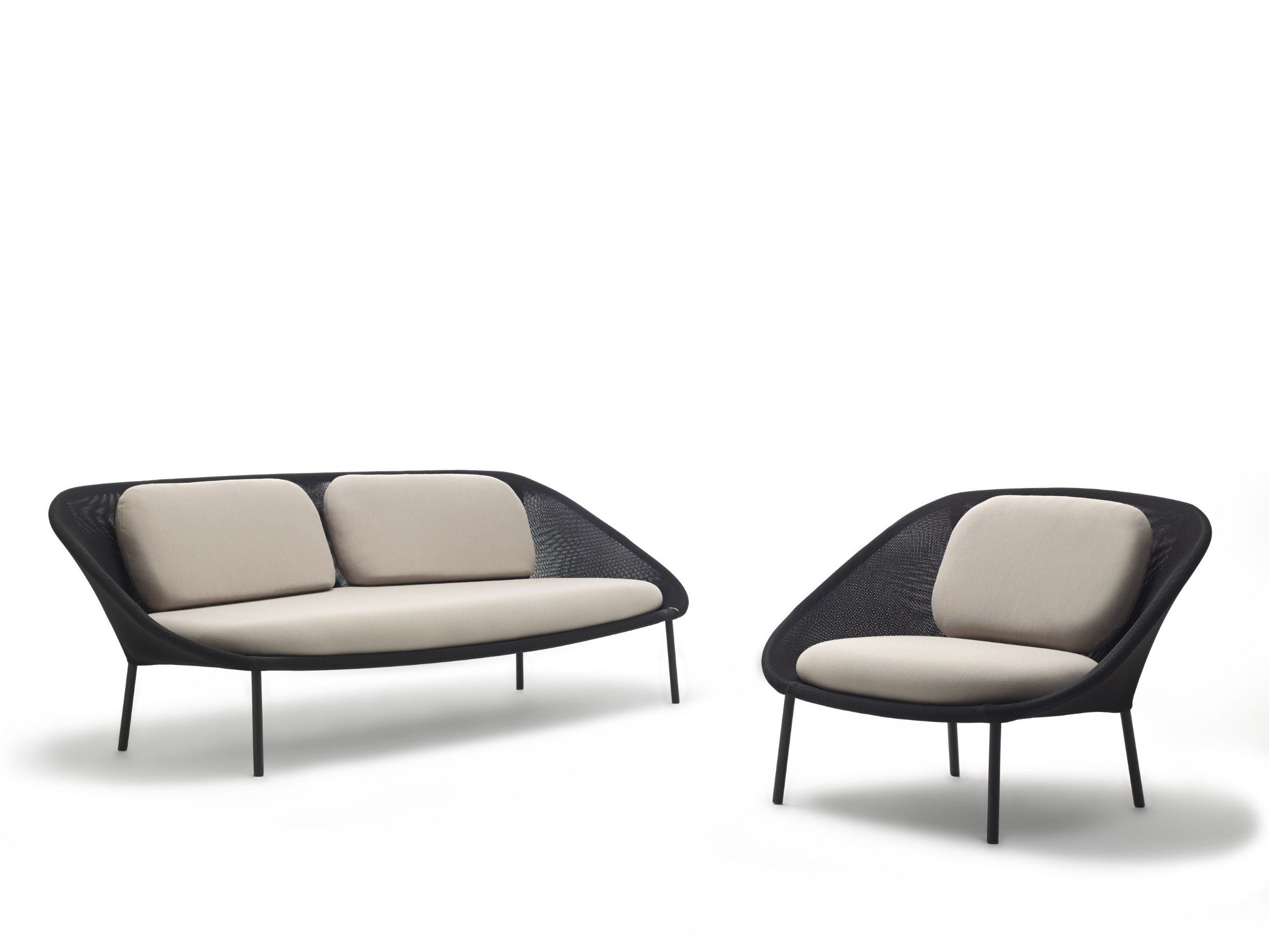 NETFRAME | Sofa By Offecct design Cate & Nelson