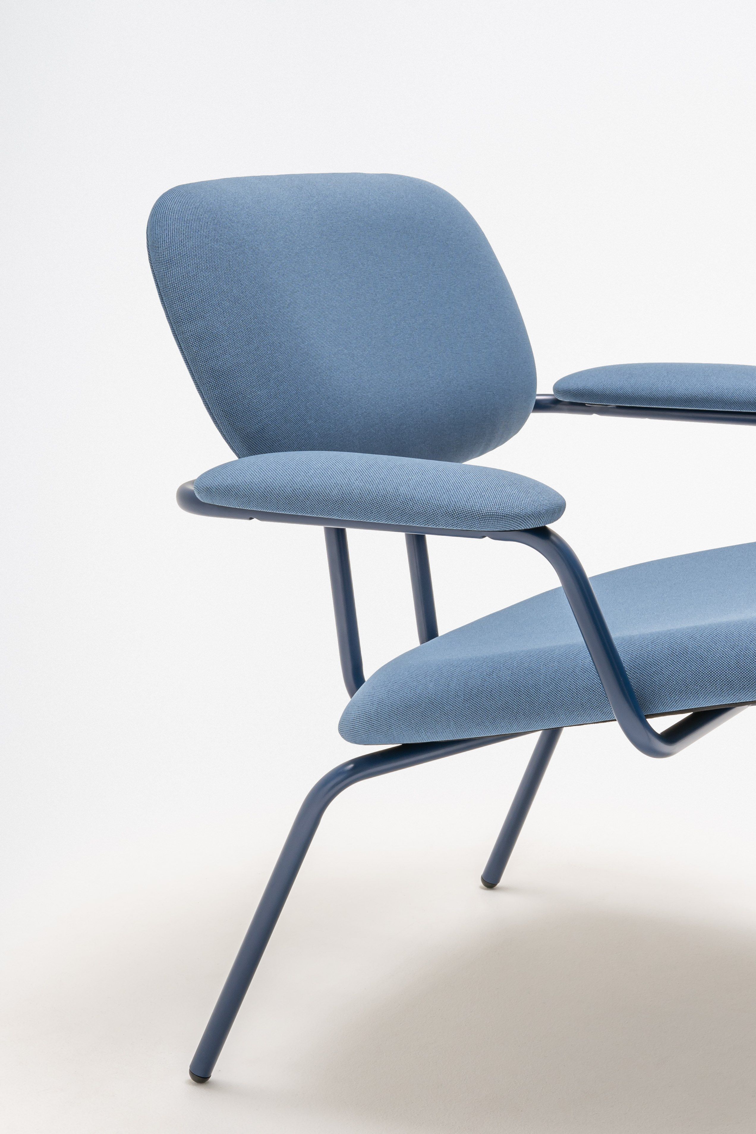 NEW SCHOOL Fabric armchair with armrests By MDD