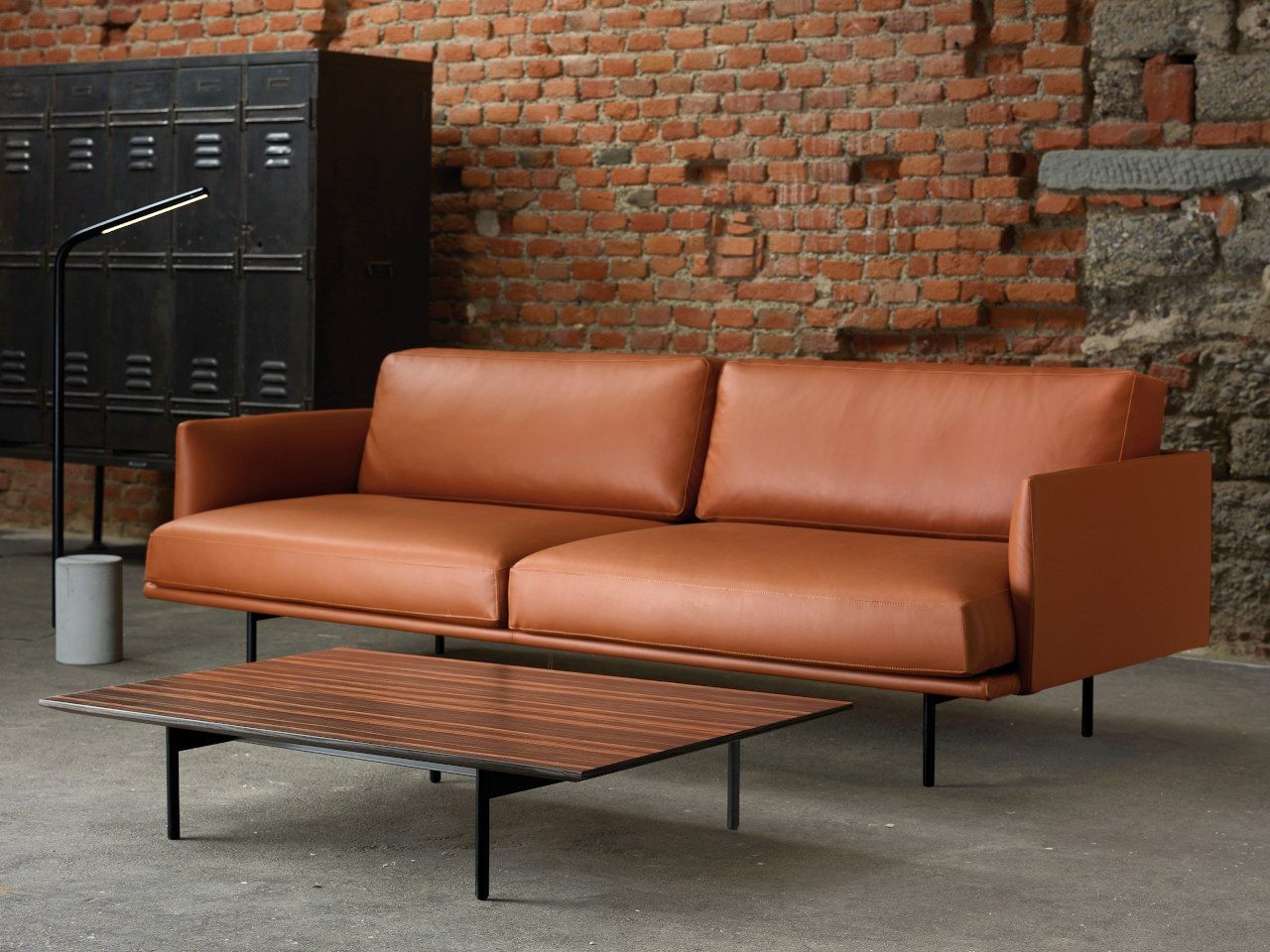 NEW YORK | Low coffee table By Quinti Sedute