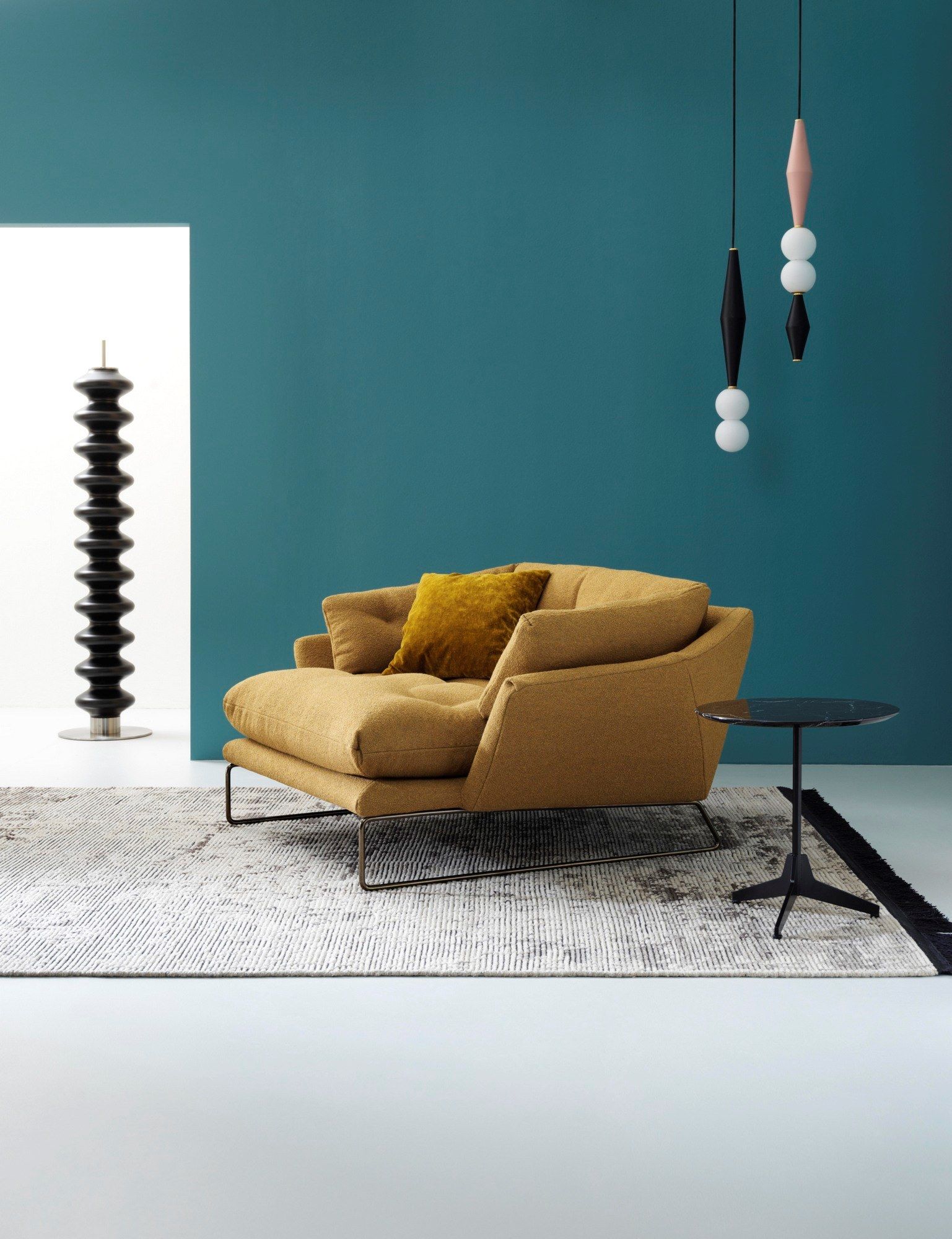 NEW YORK SUITE | Armchair By Saba Italia