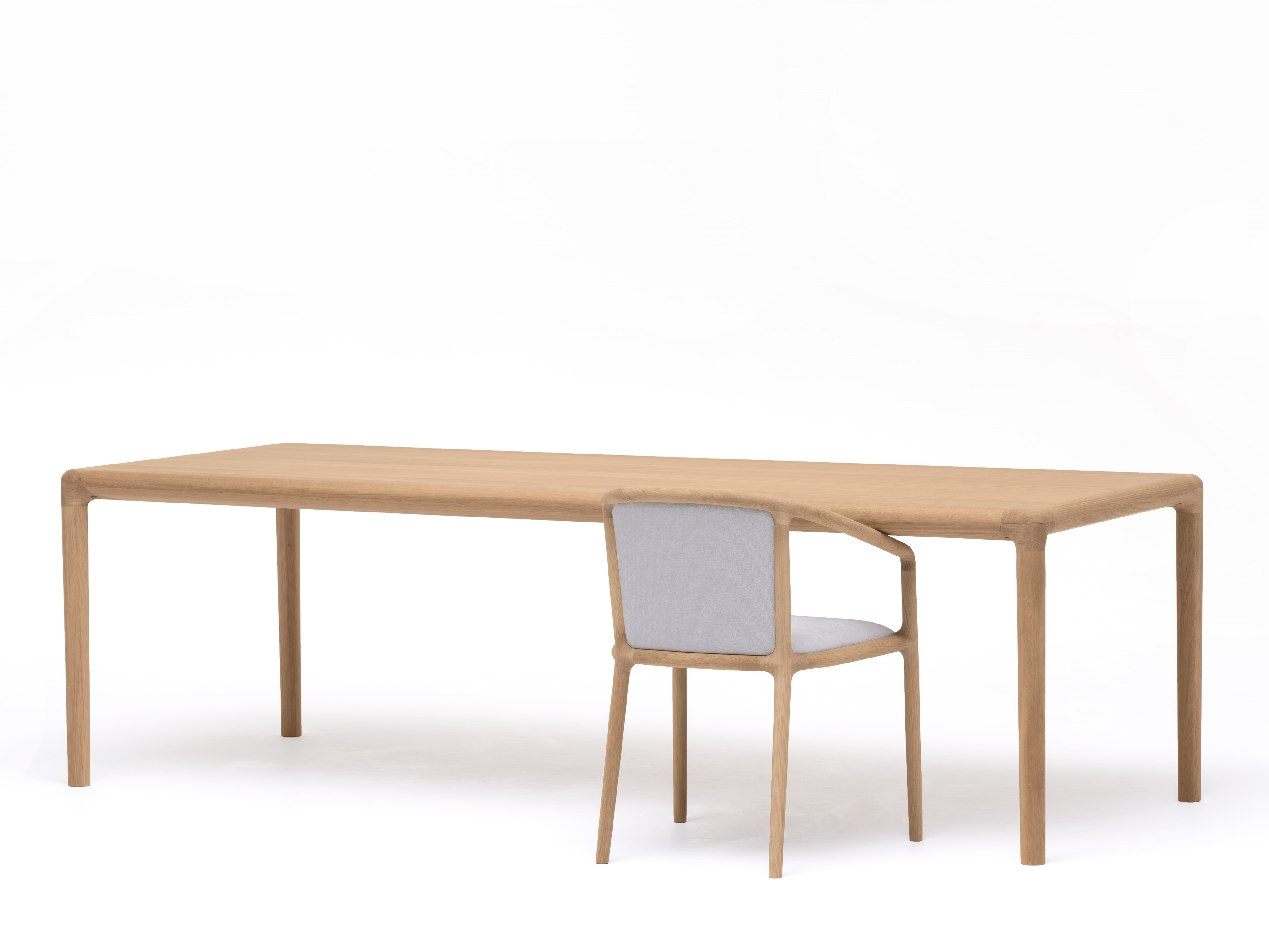 NF-DT01 Table By KARIMOKU | design Foster + Partners