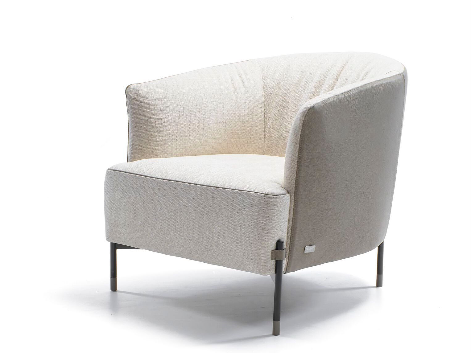 DIGA Easy chair By NICOLINE