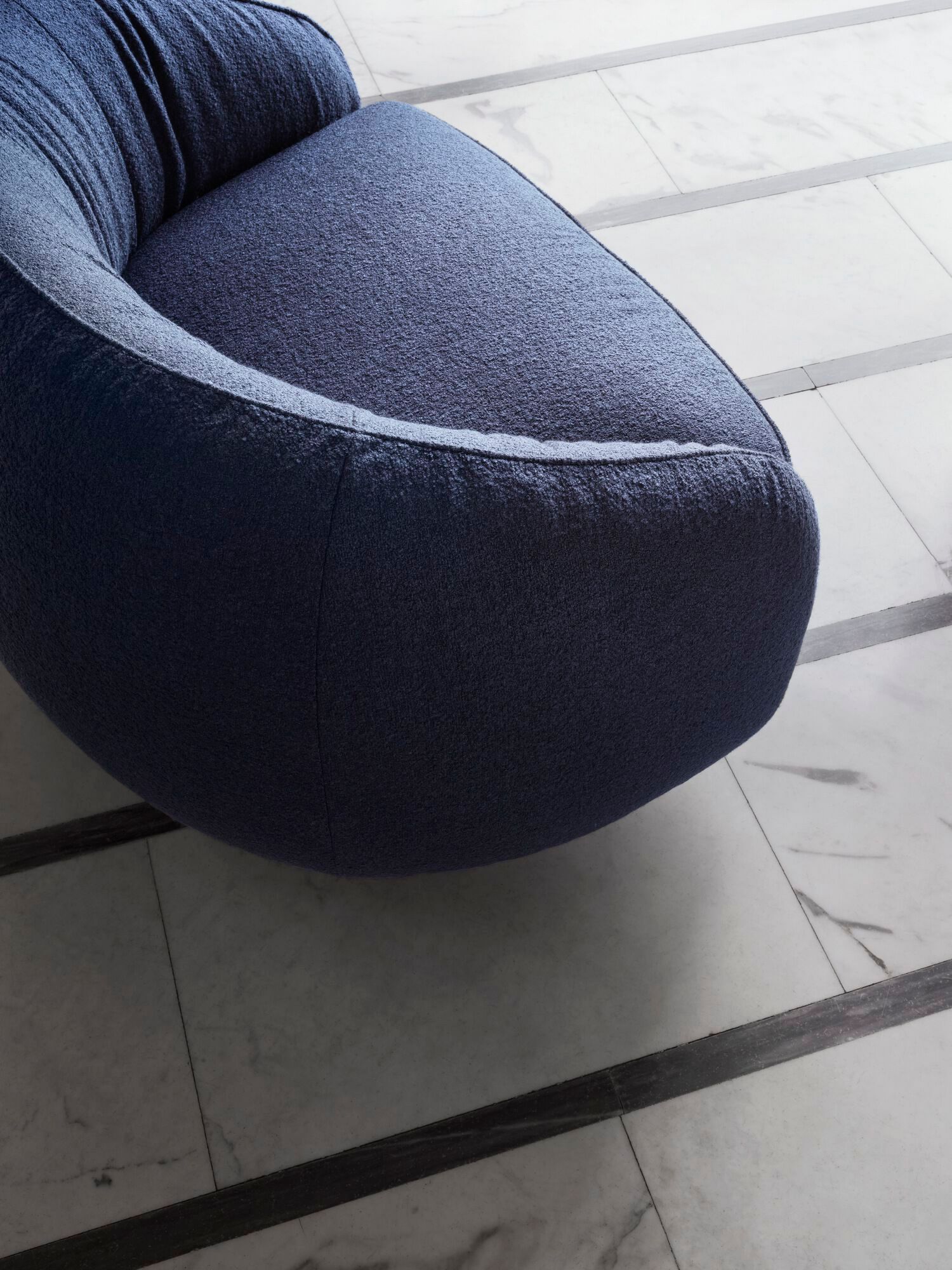 NEST SWIVEL Easy chair By NICOLINE