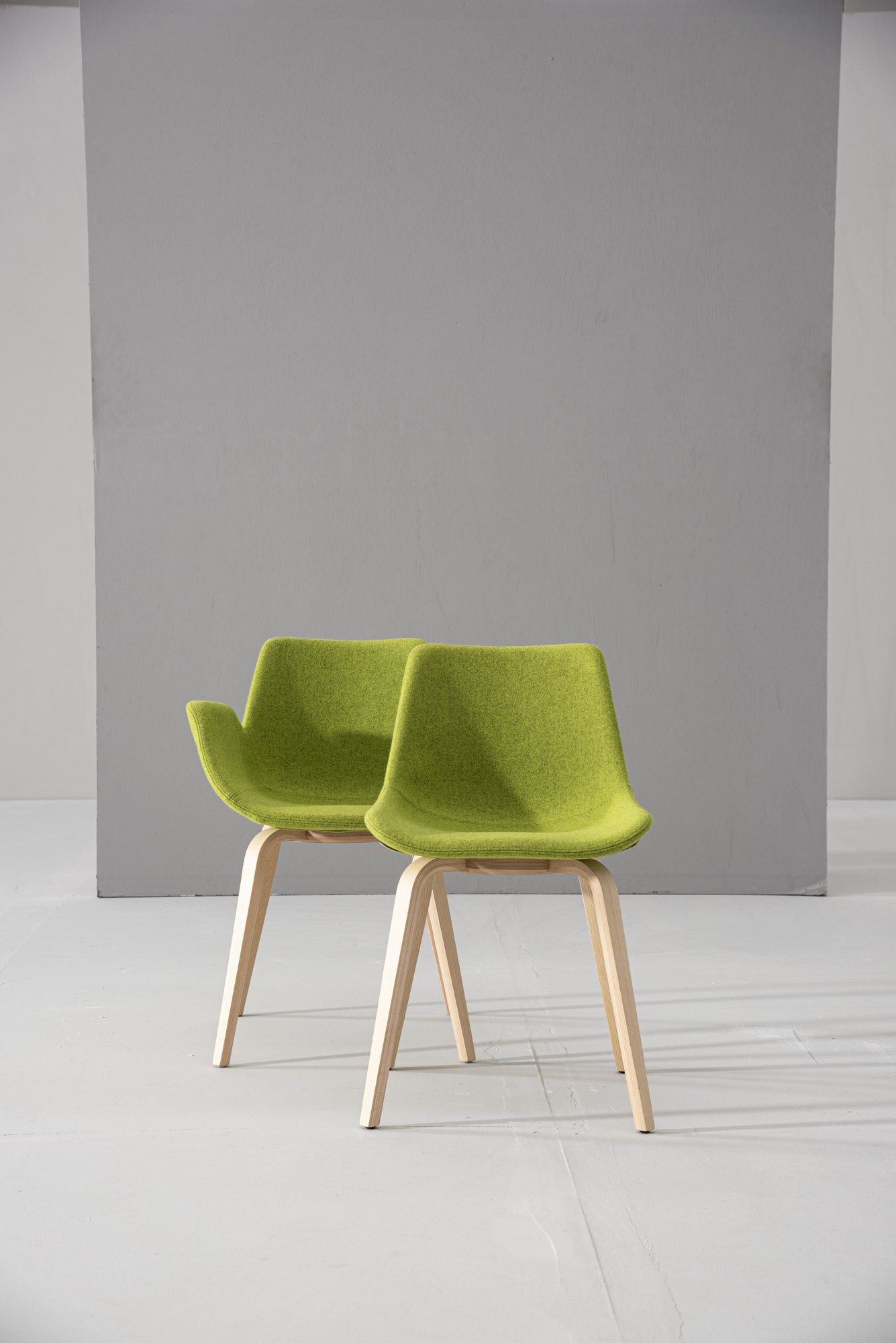NITA A FP Fabric chair with armrests and multi-layer wood legs By ...