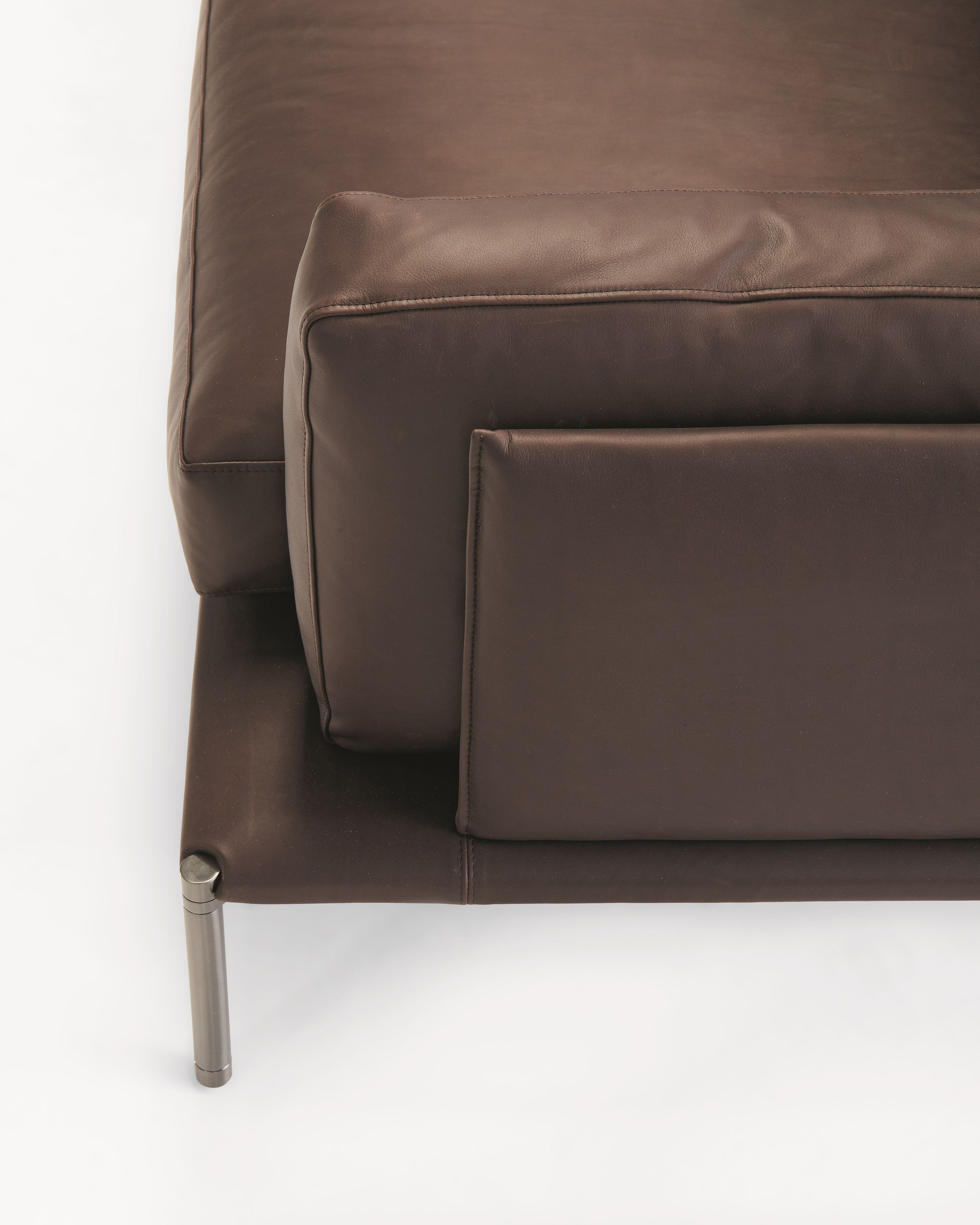 NOAH | Curved sofa By Zanotta design Damian Williamson