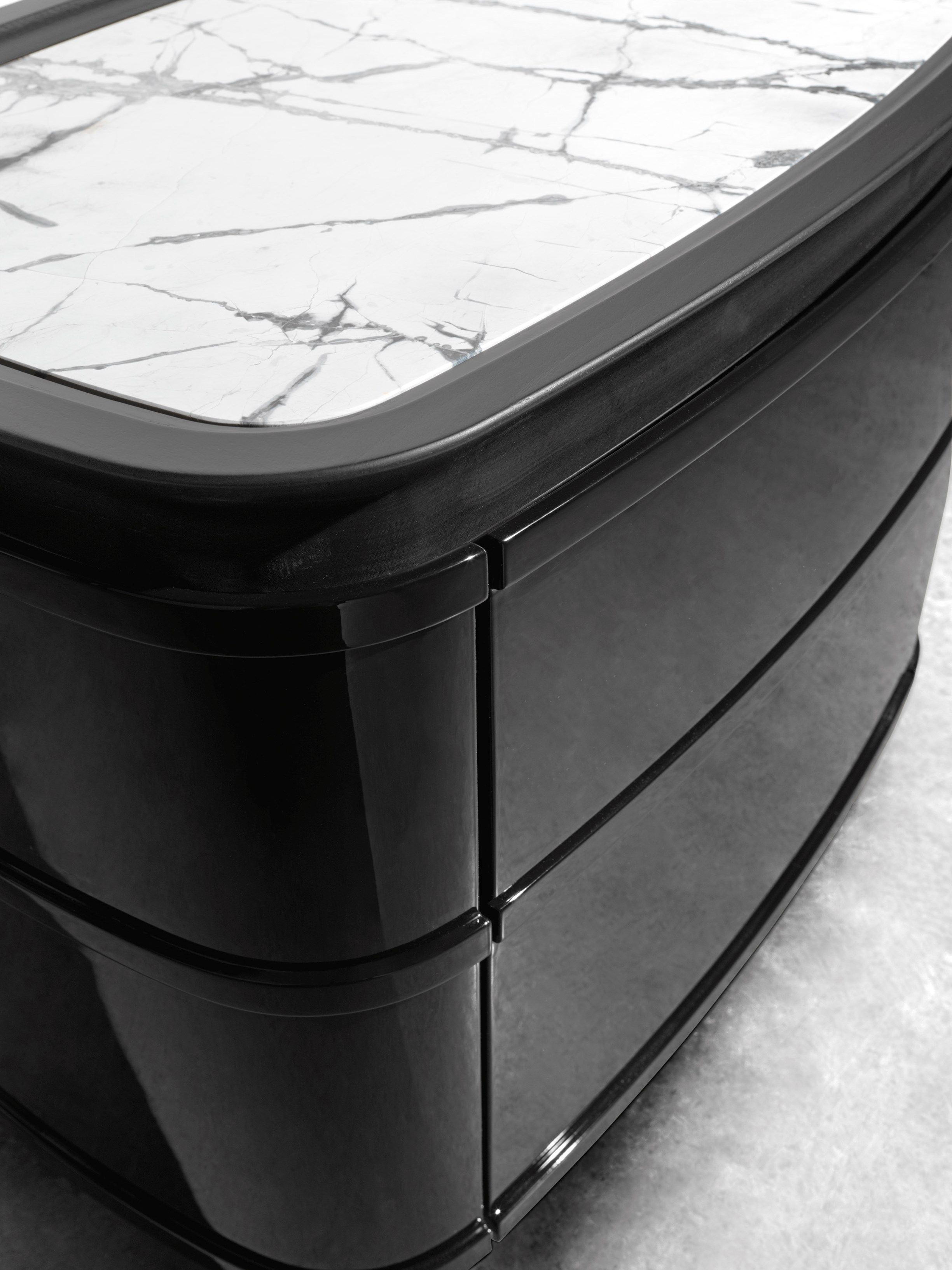 NOMOS Rounded wooden bedside table with drawers By Visionnaire | design ...