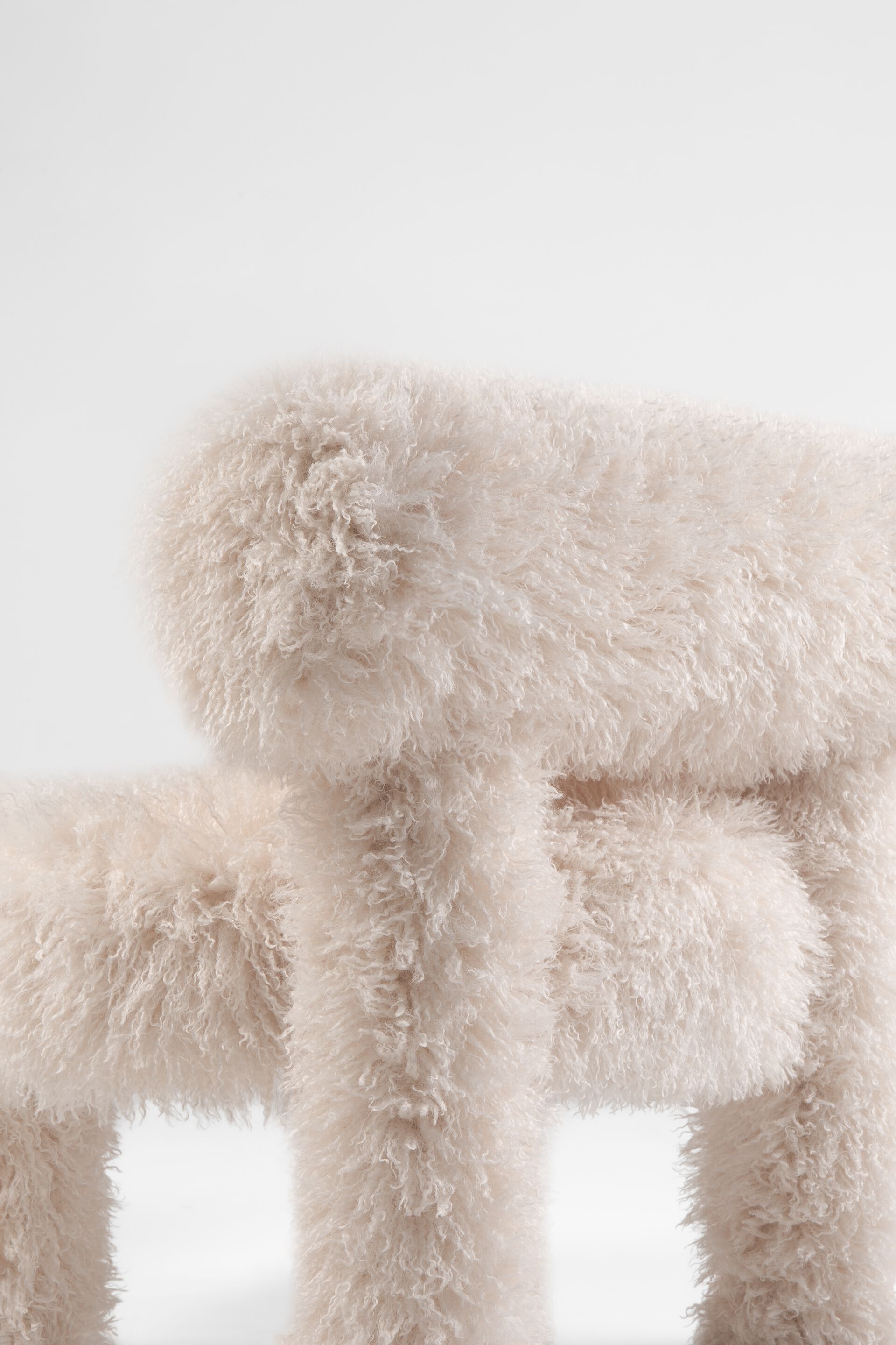 GROPIUS CS1 FLUFFY EDITION 休闲椅 By NOOM
