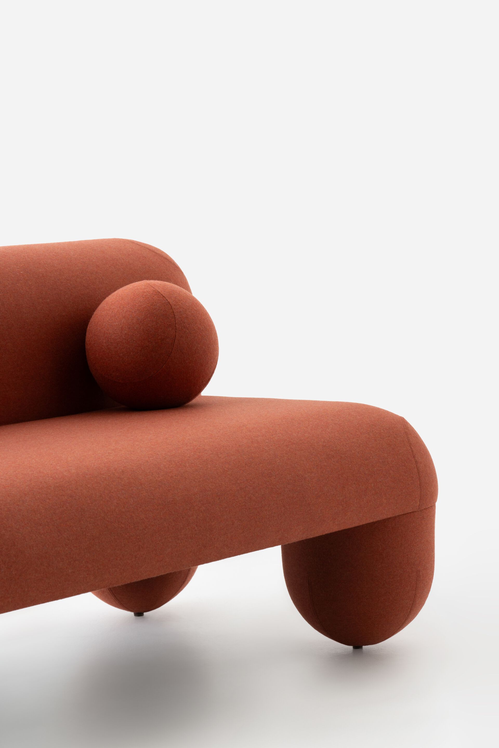 HELLO Sofa By NOOM