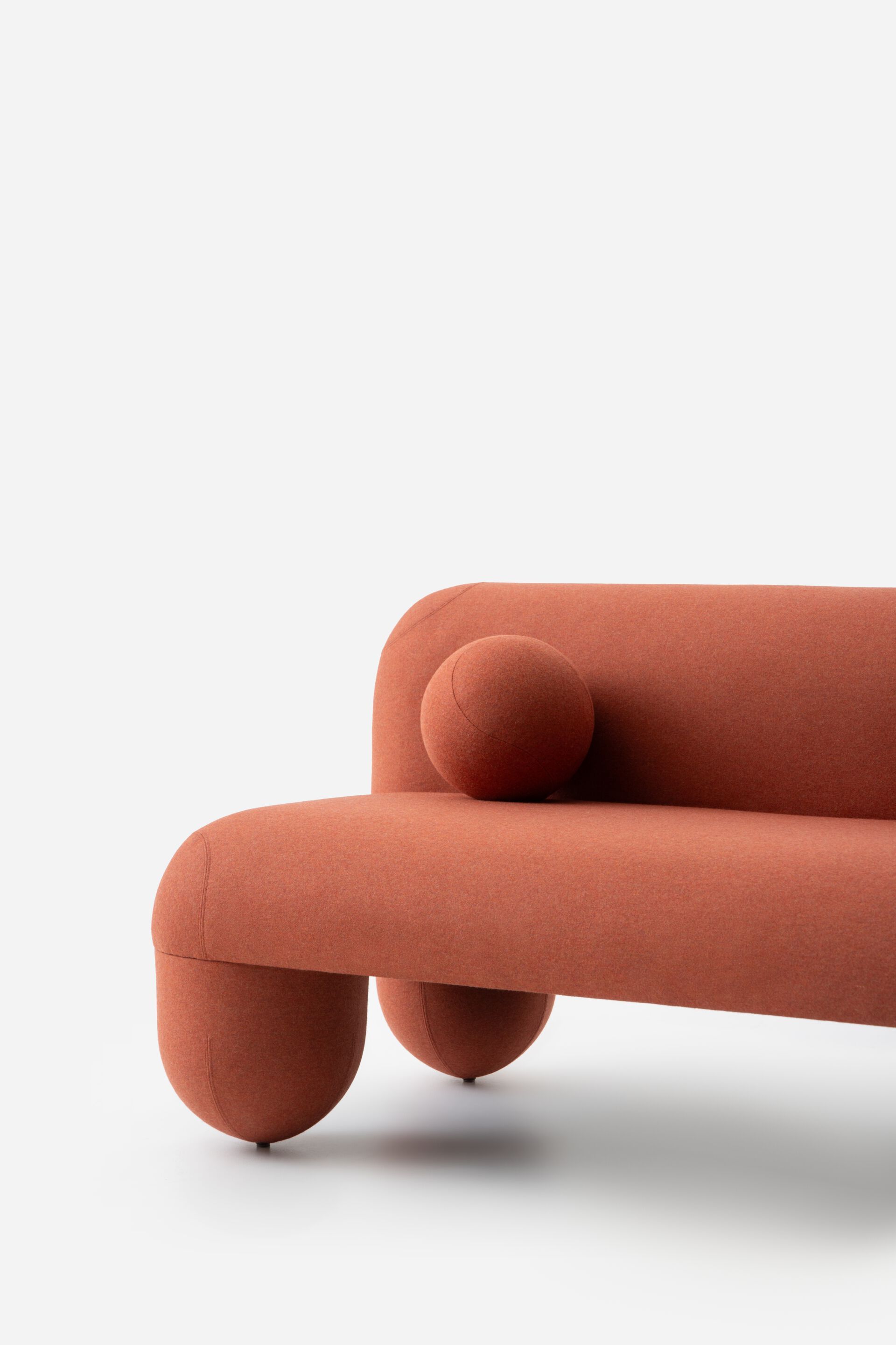 HELLO Sofa By NOOM
