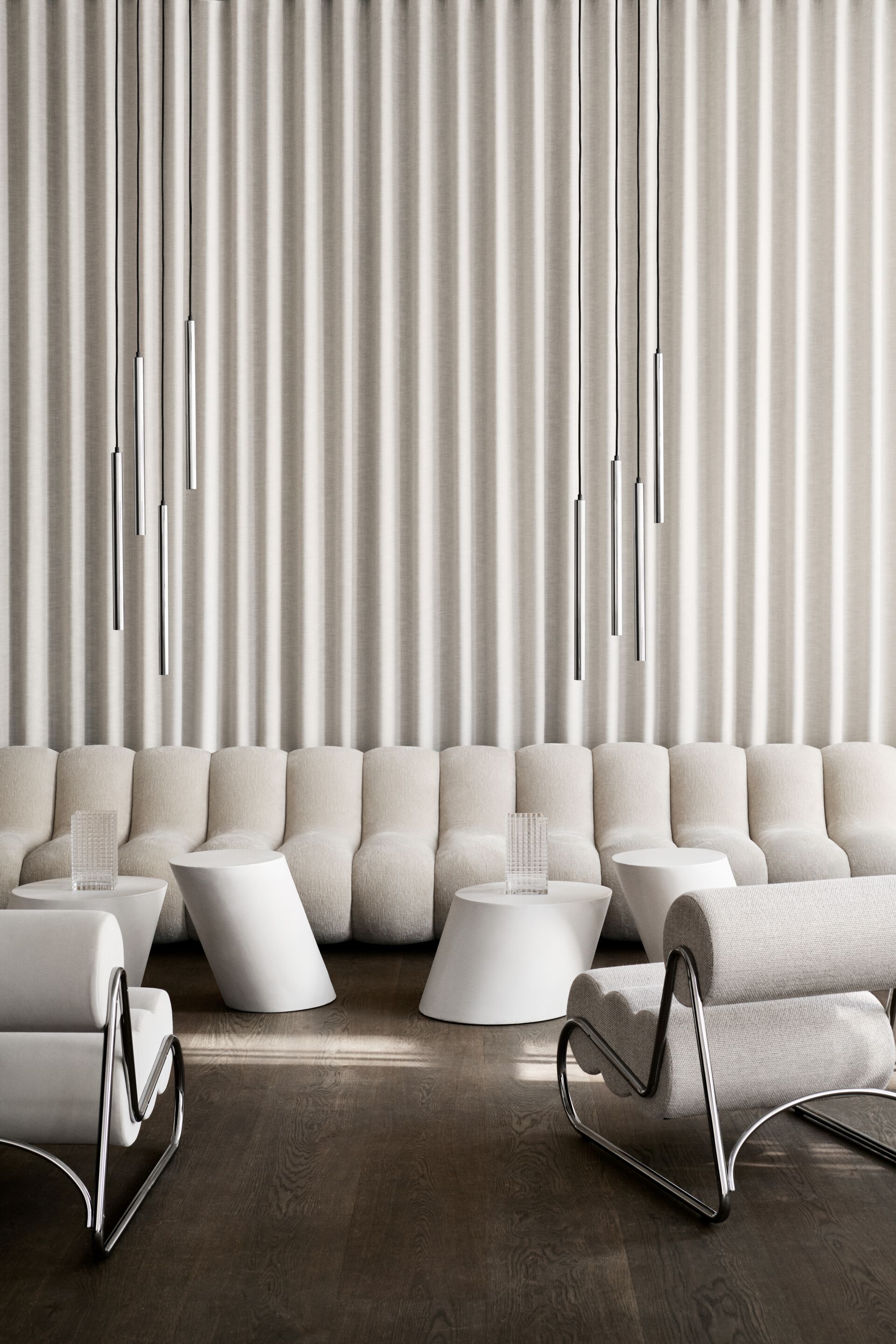 JAGGER LOUNGE Double-sided curved modular fabric sofa By NORR11