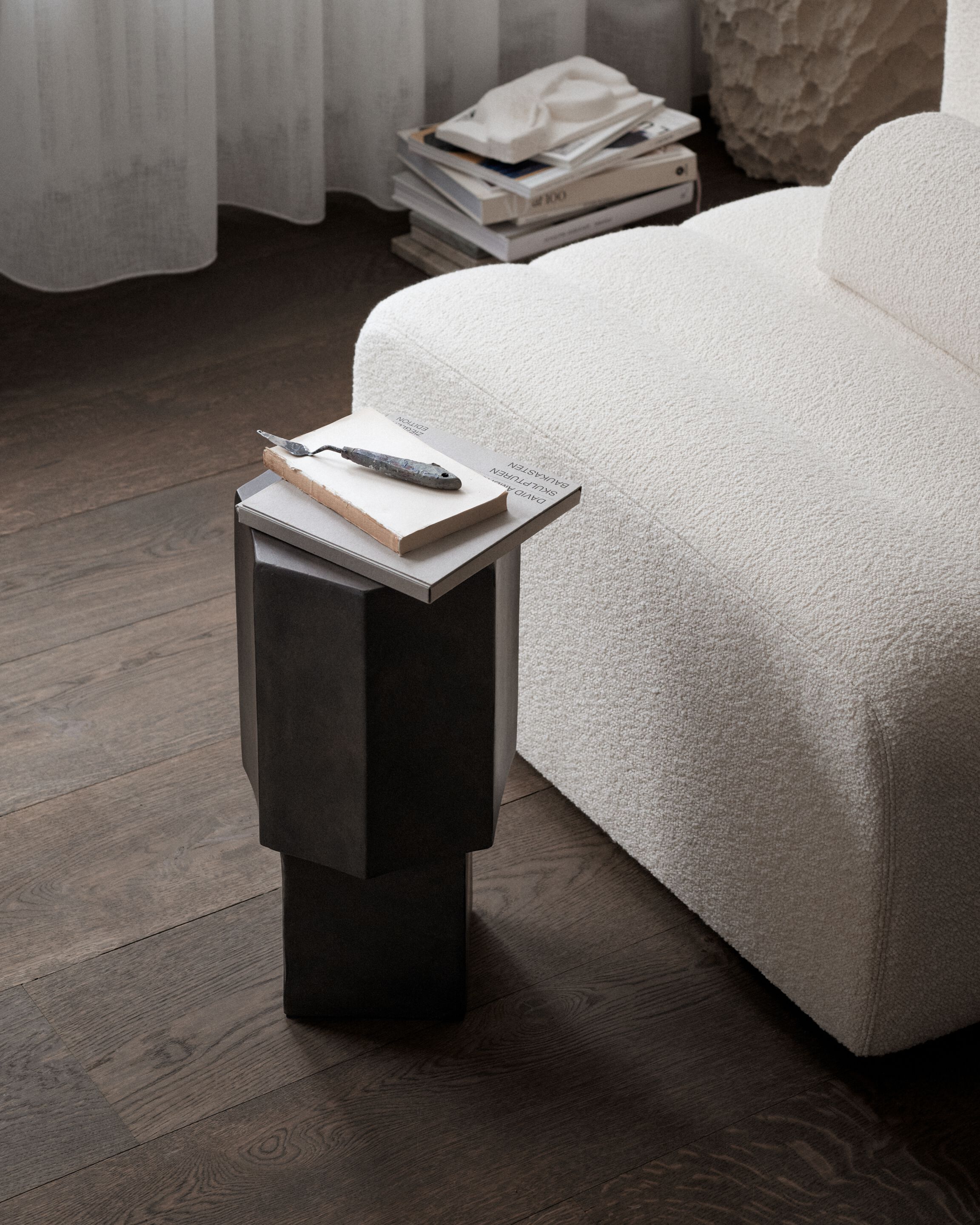 QUARTZ Concrete coffee table By NORR11