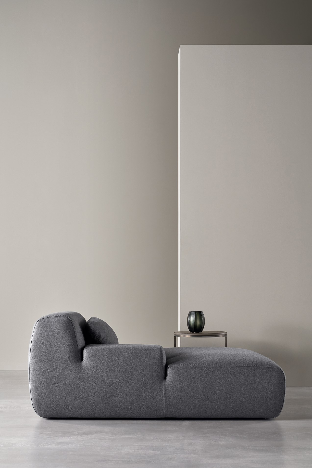 NORTON Fabric sofa with removable cover with chaise longue By Meridiani ...