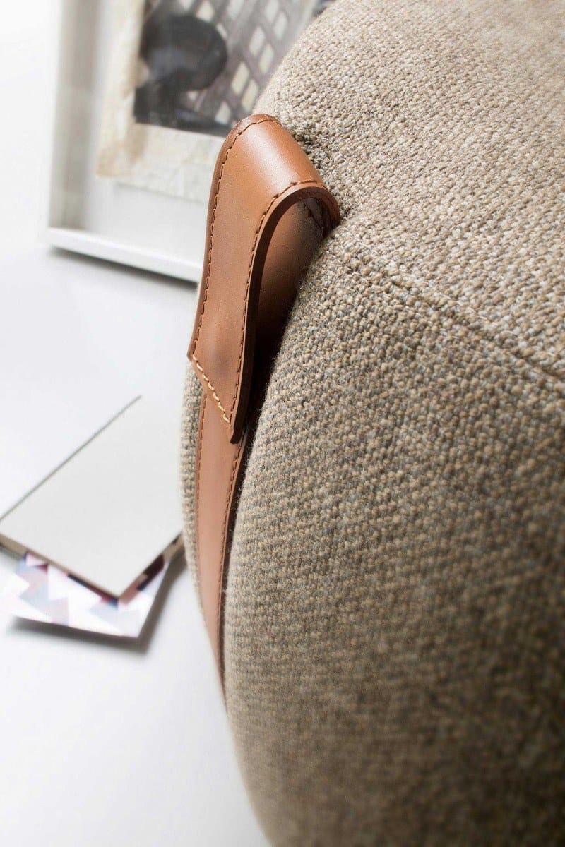 Upholstered pouf NOTCH By Lema design Johan Lindstén