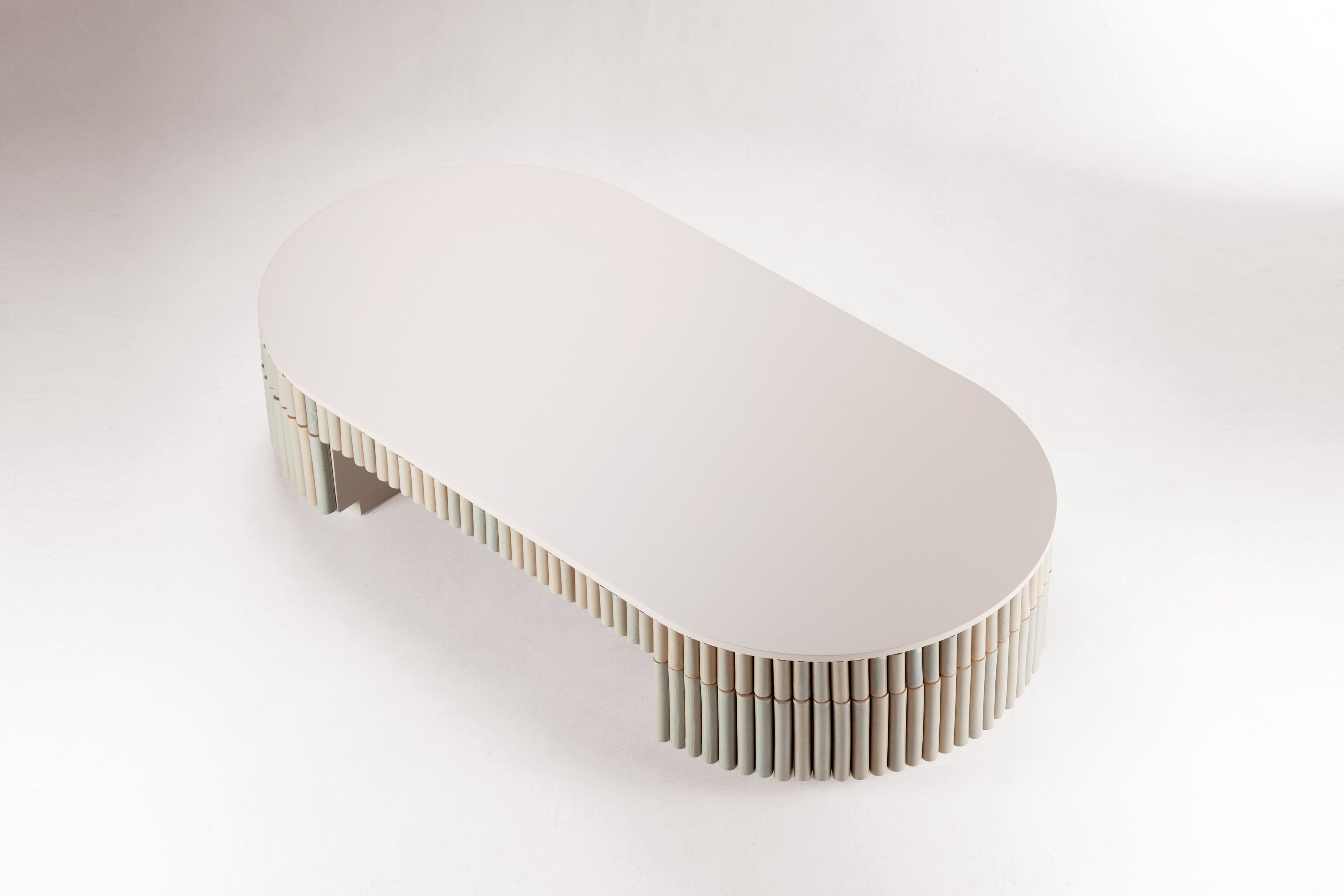 NOUVELLE VAGUE Coffee table By DOOQ