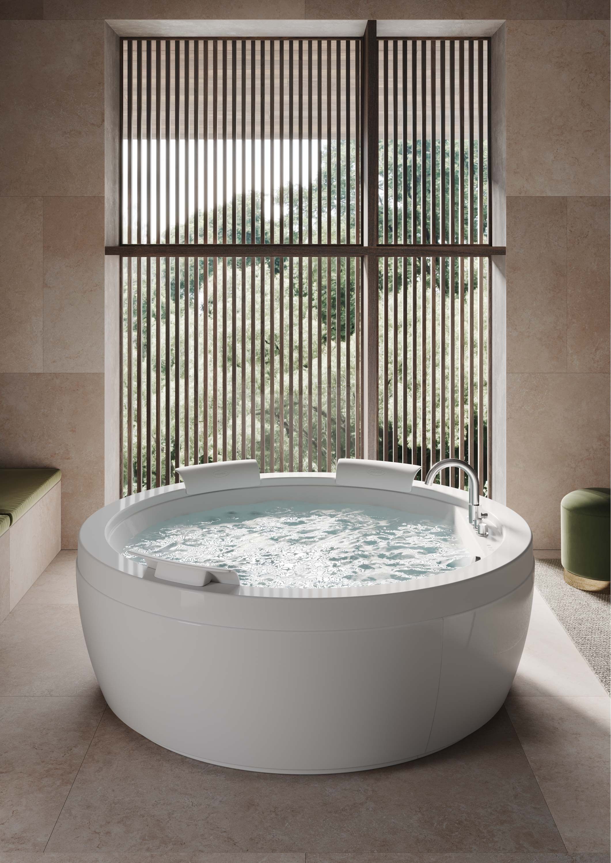 NOVA Hydromassage freestanding round bathtub By Jacuzzi® | design Carlo ...
