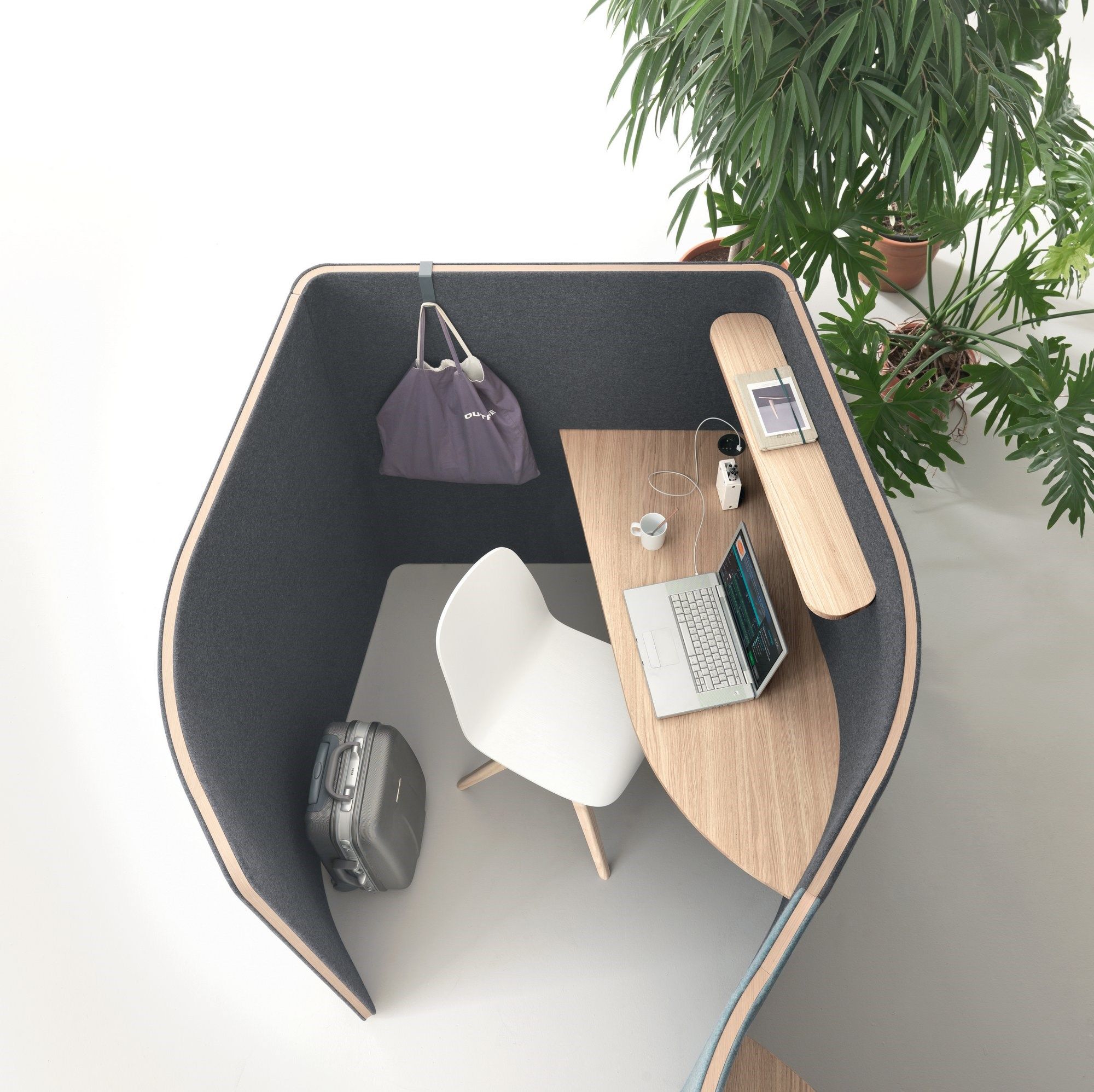 NUCLEO | Office booth By Martex