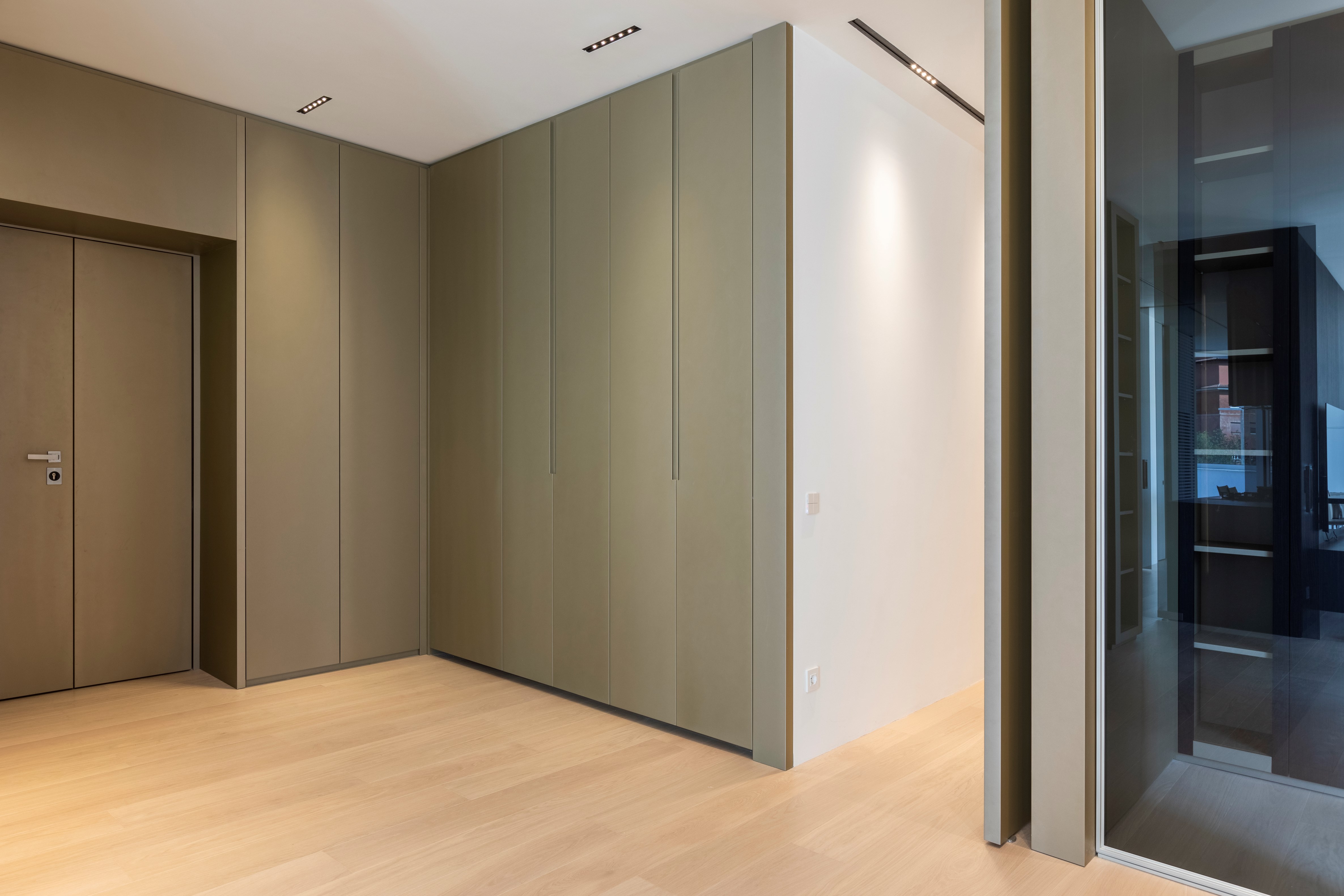 NUIT Linear lighting profile By Kreon