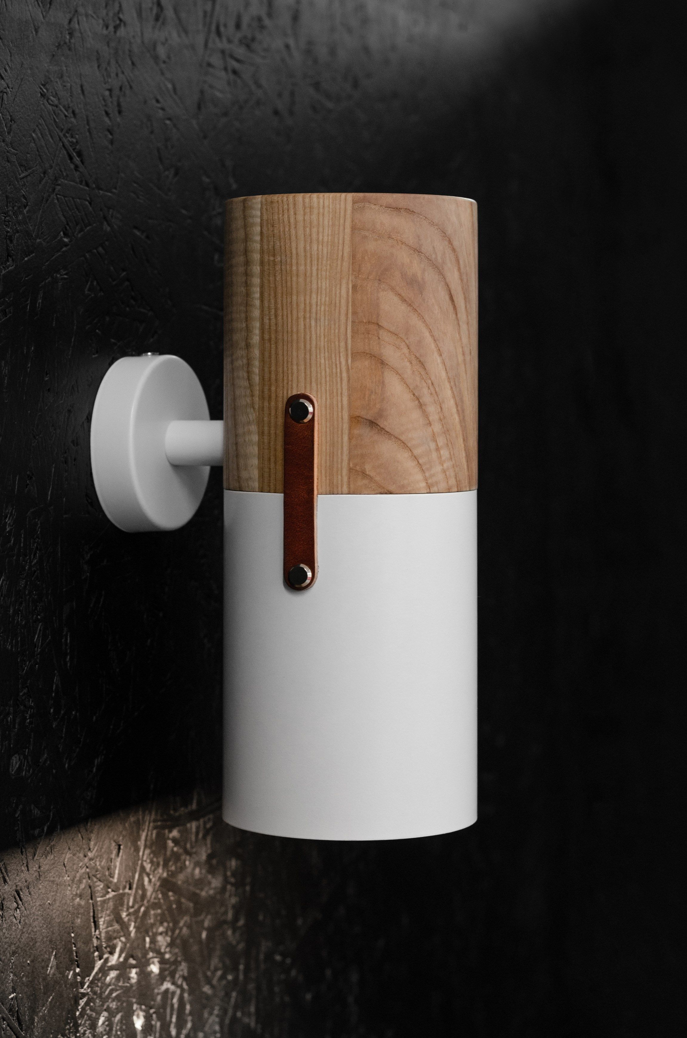 Adjustable aluminium and wood wall light NUT W By MZPA design KononenkoID