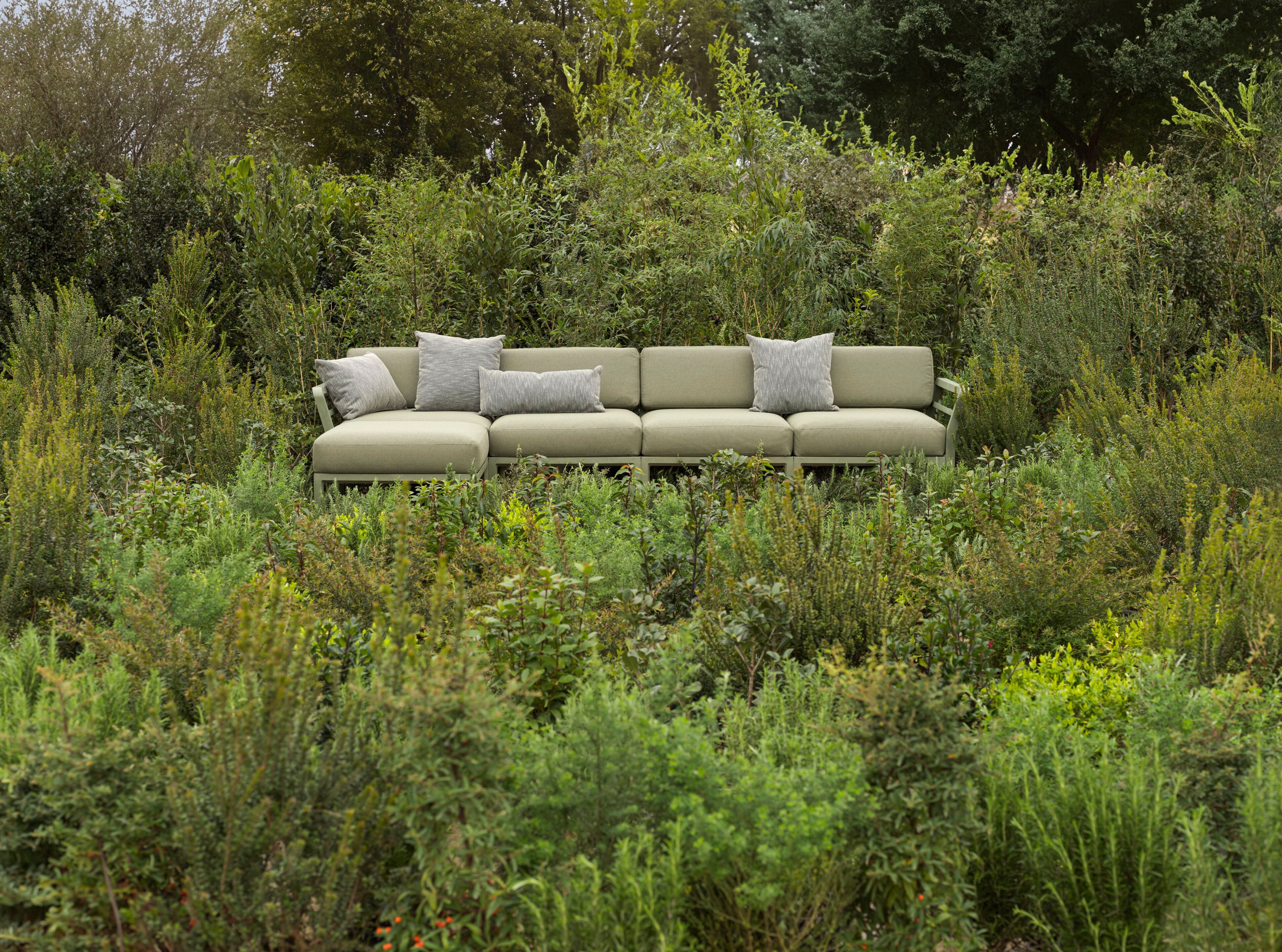 MAXIMO 5 Garden sofa By Nardi