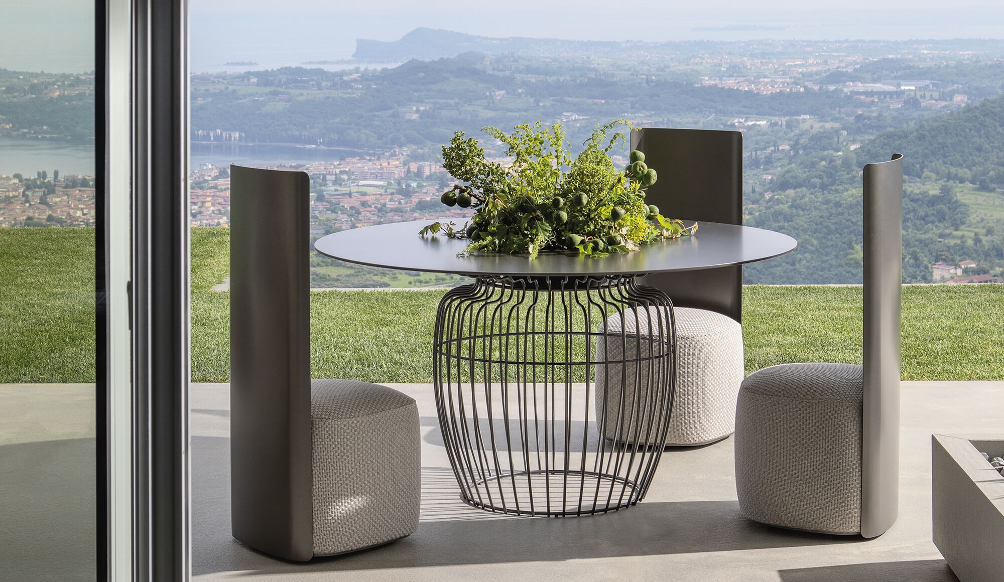 ATOLLO Table By Natevo