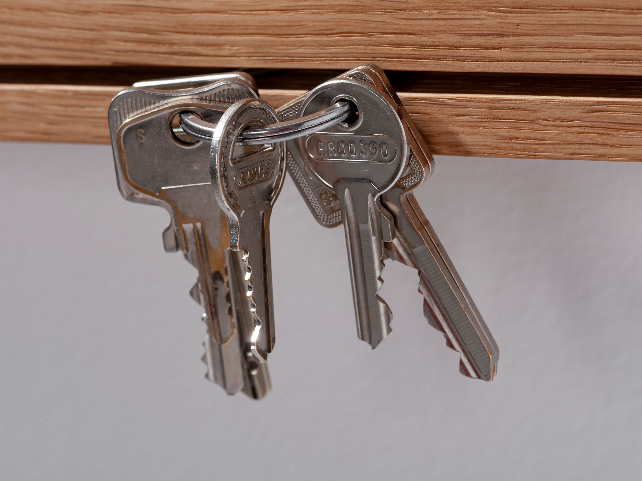 Oak key holder OAK KEY HOLDER #01 By weld & co