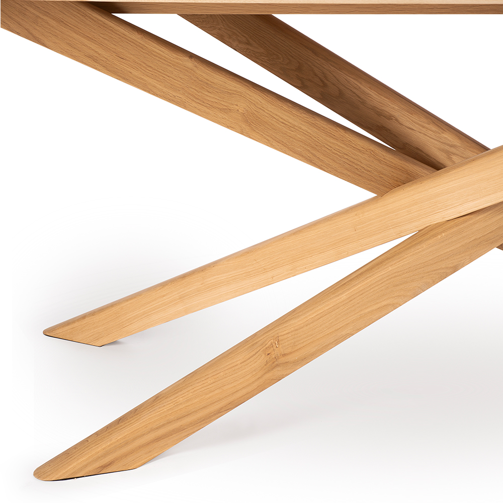 OAK MIKADO | Table ronde By Ethnicraft design Alain Van Havre
