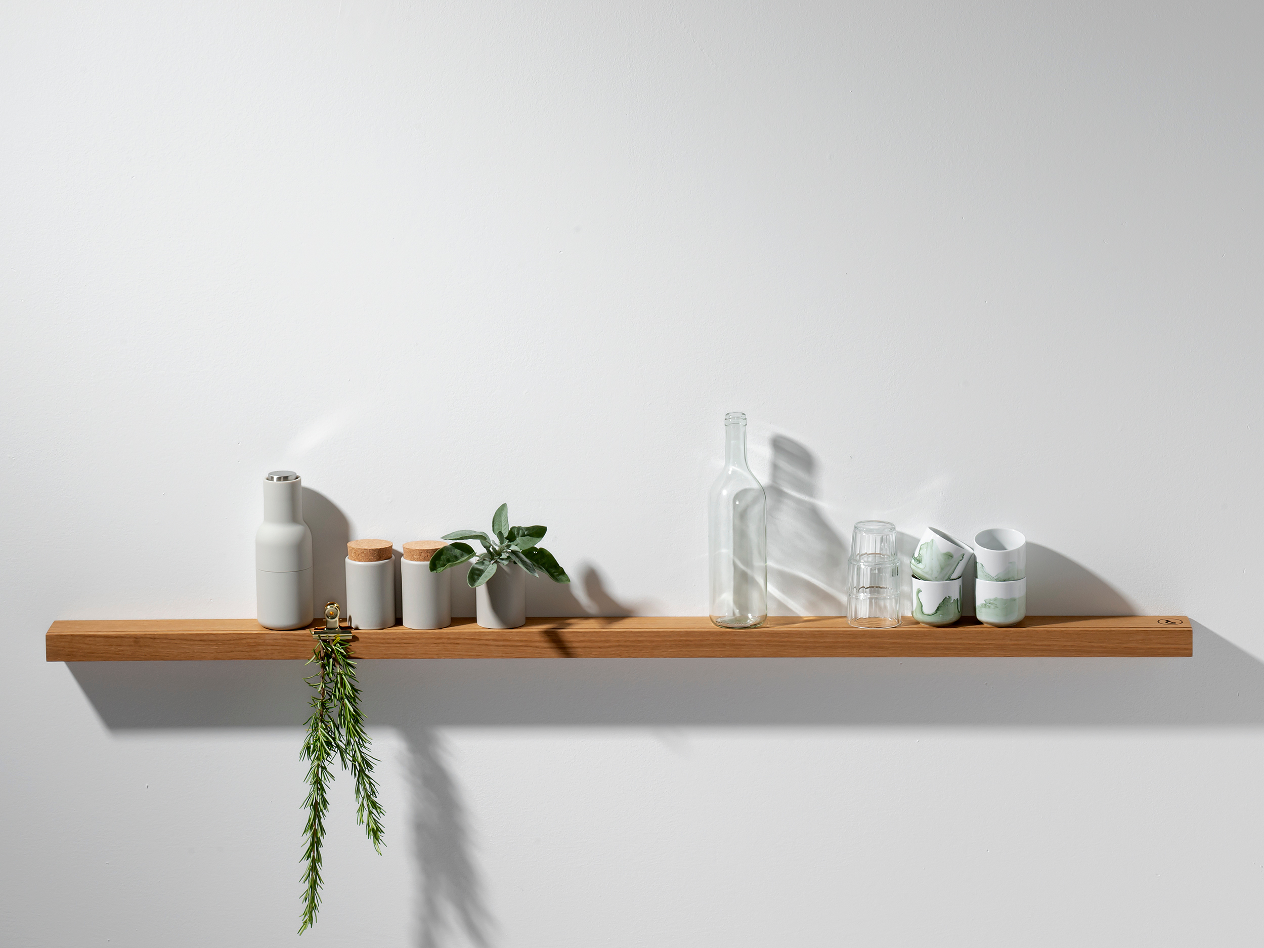 Estante de roble OAK PICTURE LEDGE #02 By weld & co