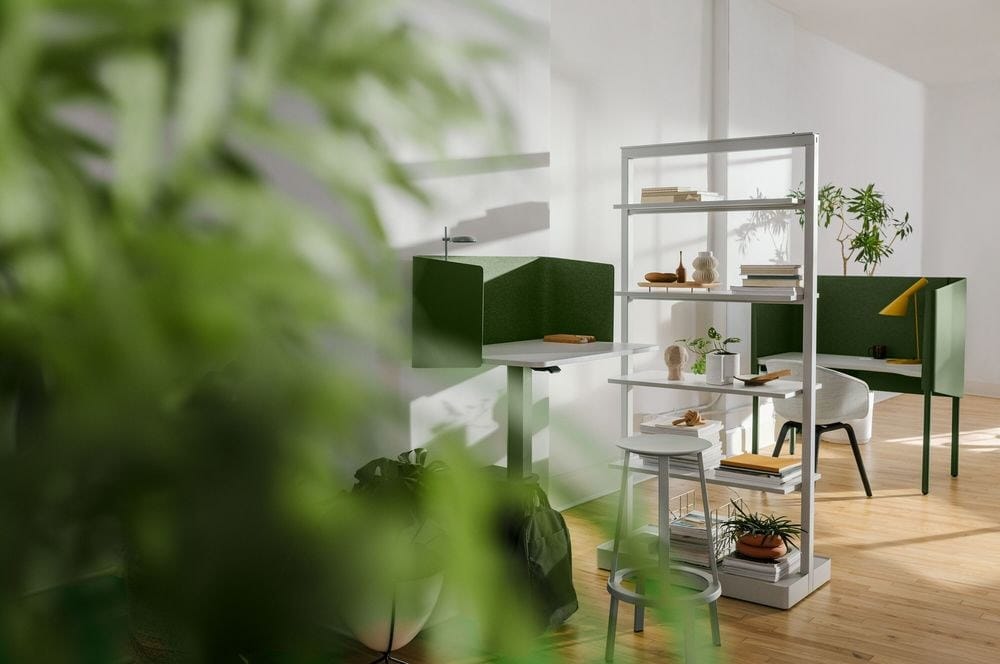 OE1 NOOK Office desk with sound absorbing screens By Herman Miller ...