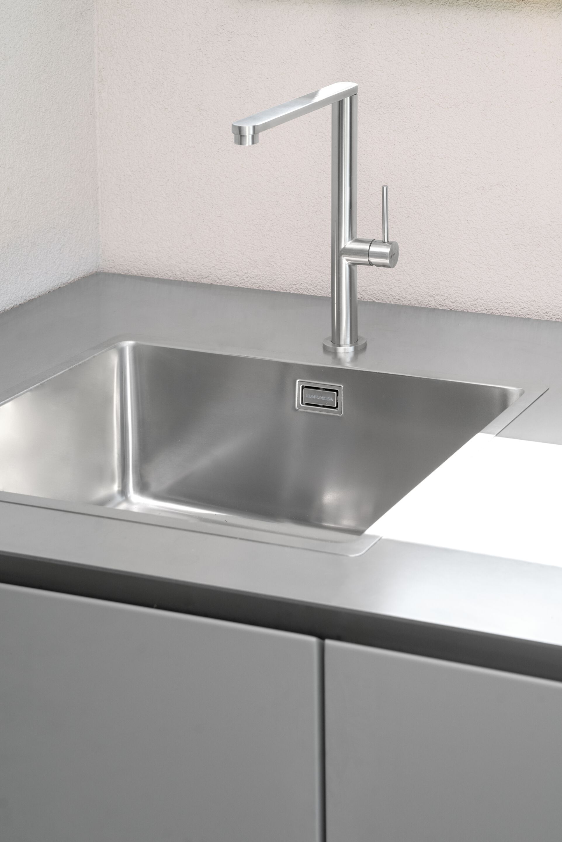 EMBOSSED MATT LACQUERED STAINLESS STEEL RAL 7030 Embossed matt ...