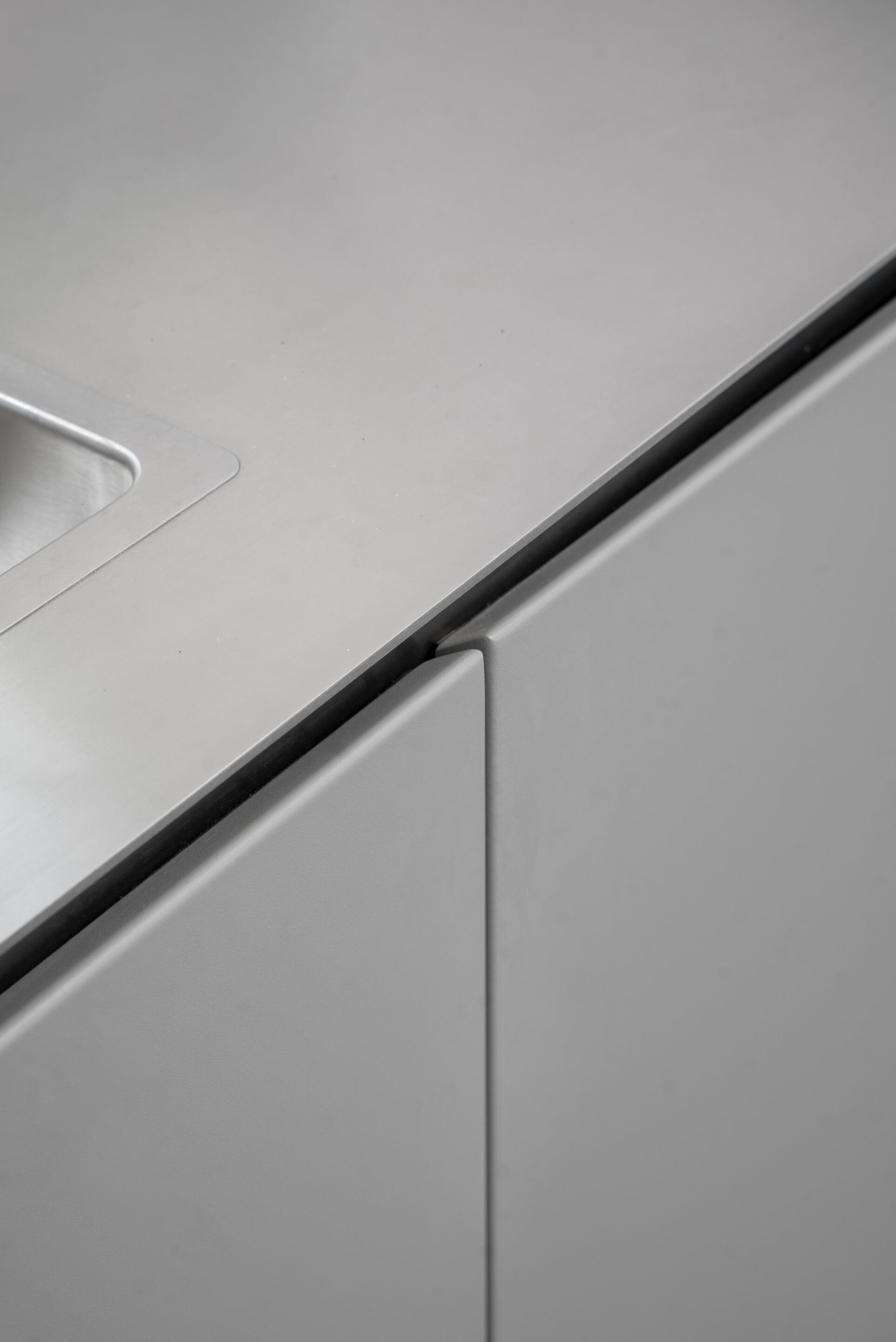 EMBOSSED MATT LACQUERED STAINLESS STEEL RAL 7030 Embossed matt ...